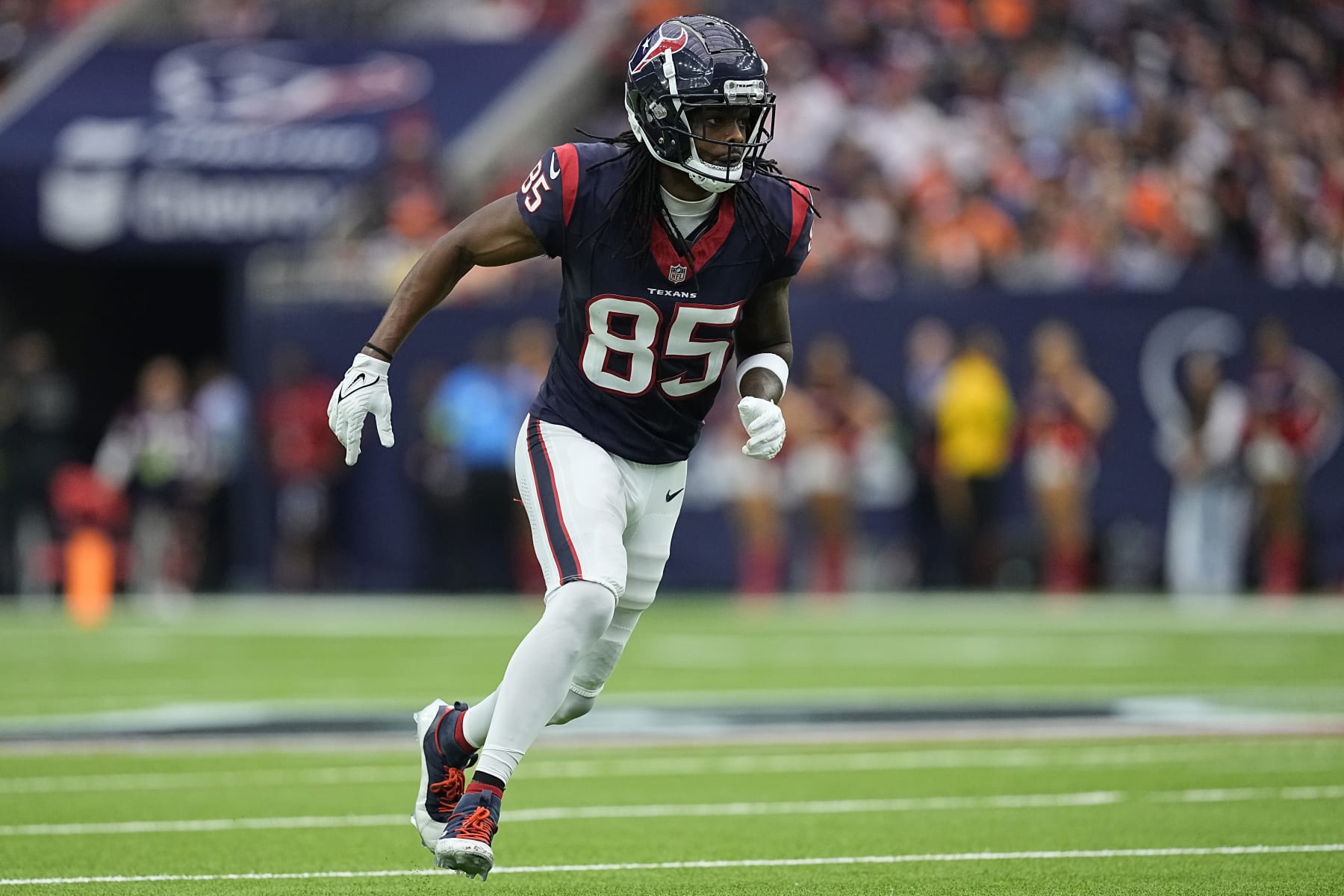 7 Under-the-Radar NFL Free Agents Who Could Be Steals on the 2024 Market