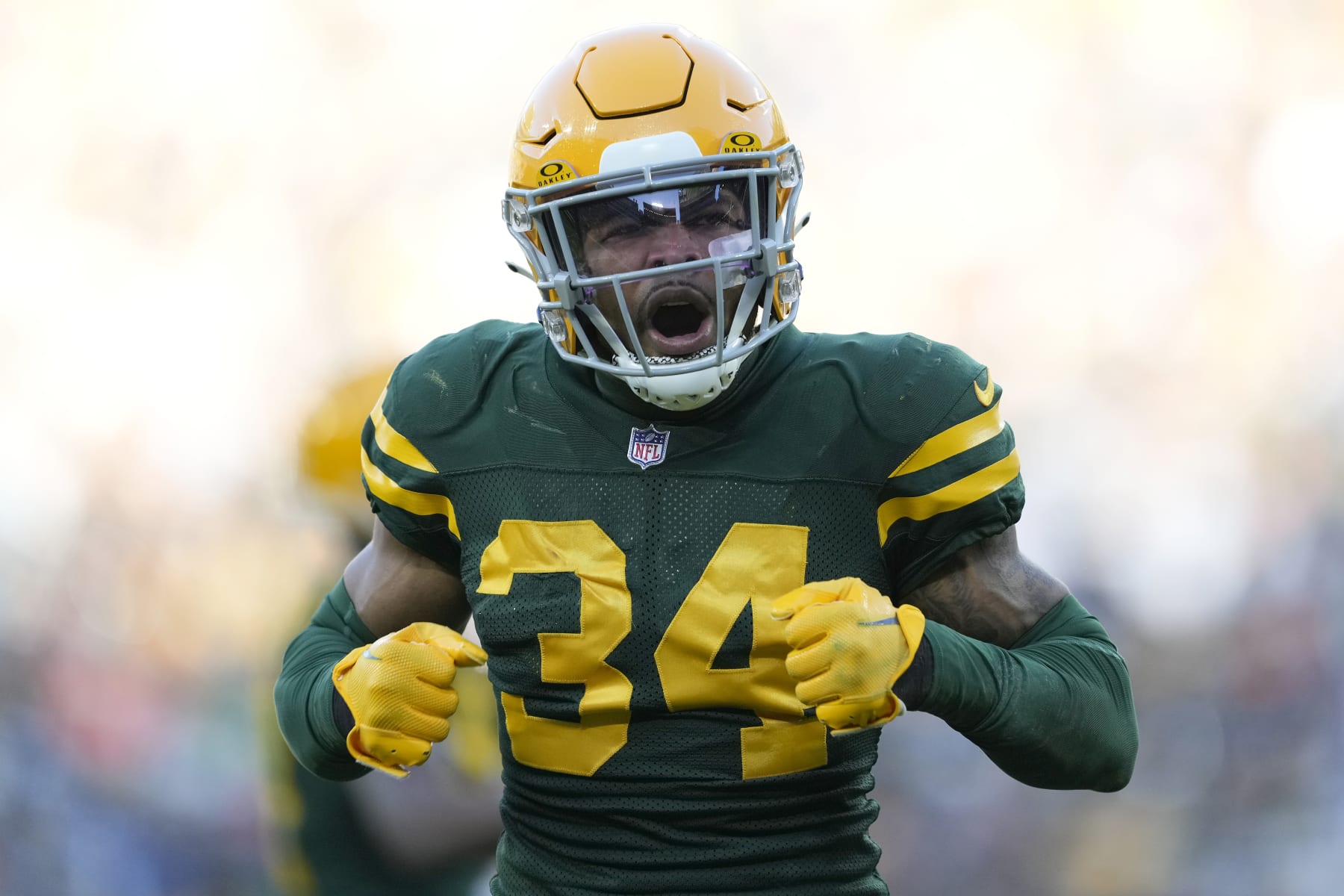 Jonathan Owens, Husband of Simone Biles, Agrees to Bears Contract After ...