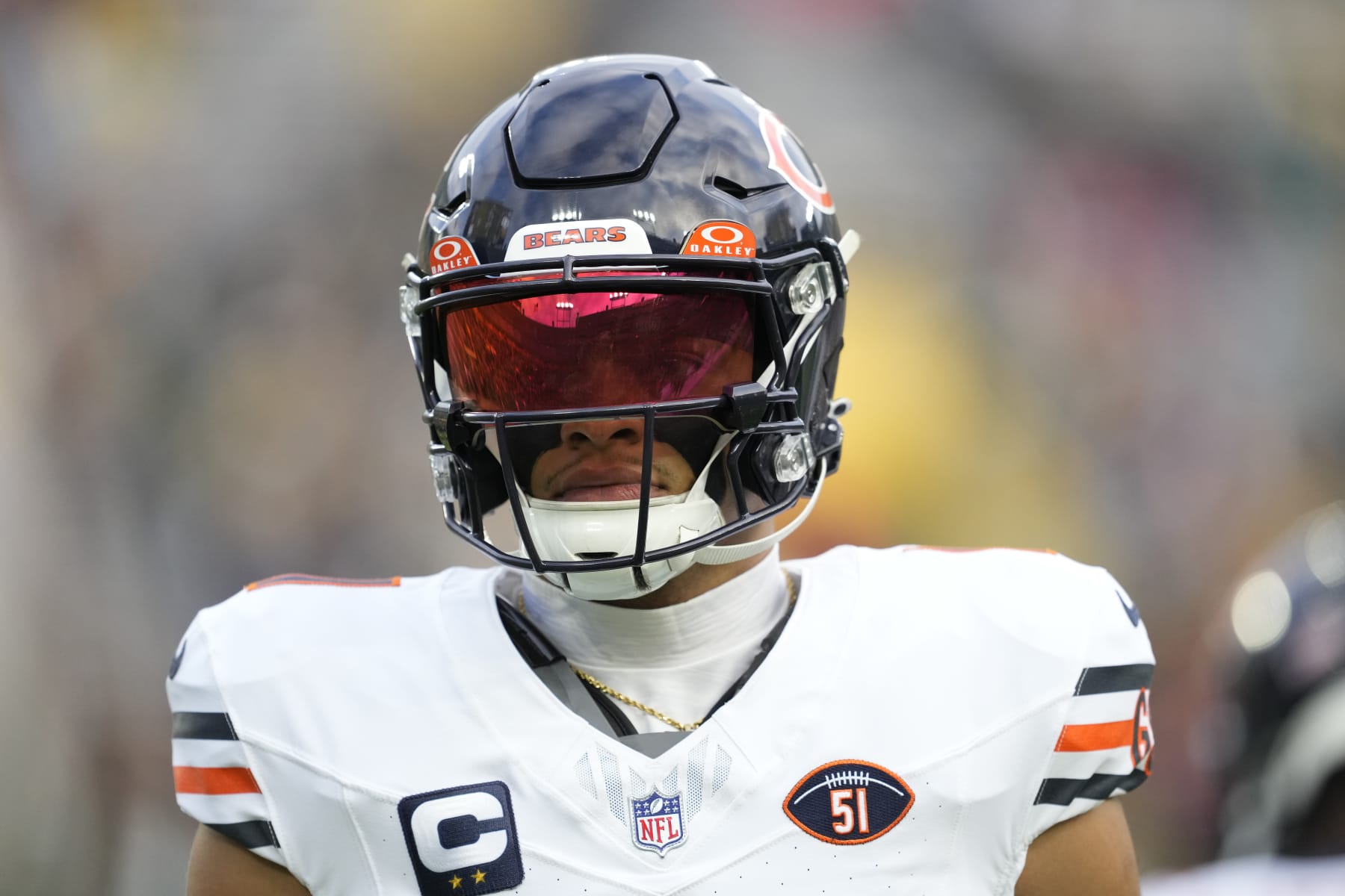 Justin Fields Trade Rumors: Eagles Checked in on Bears QB Before Kenny ...