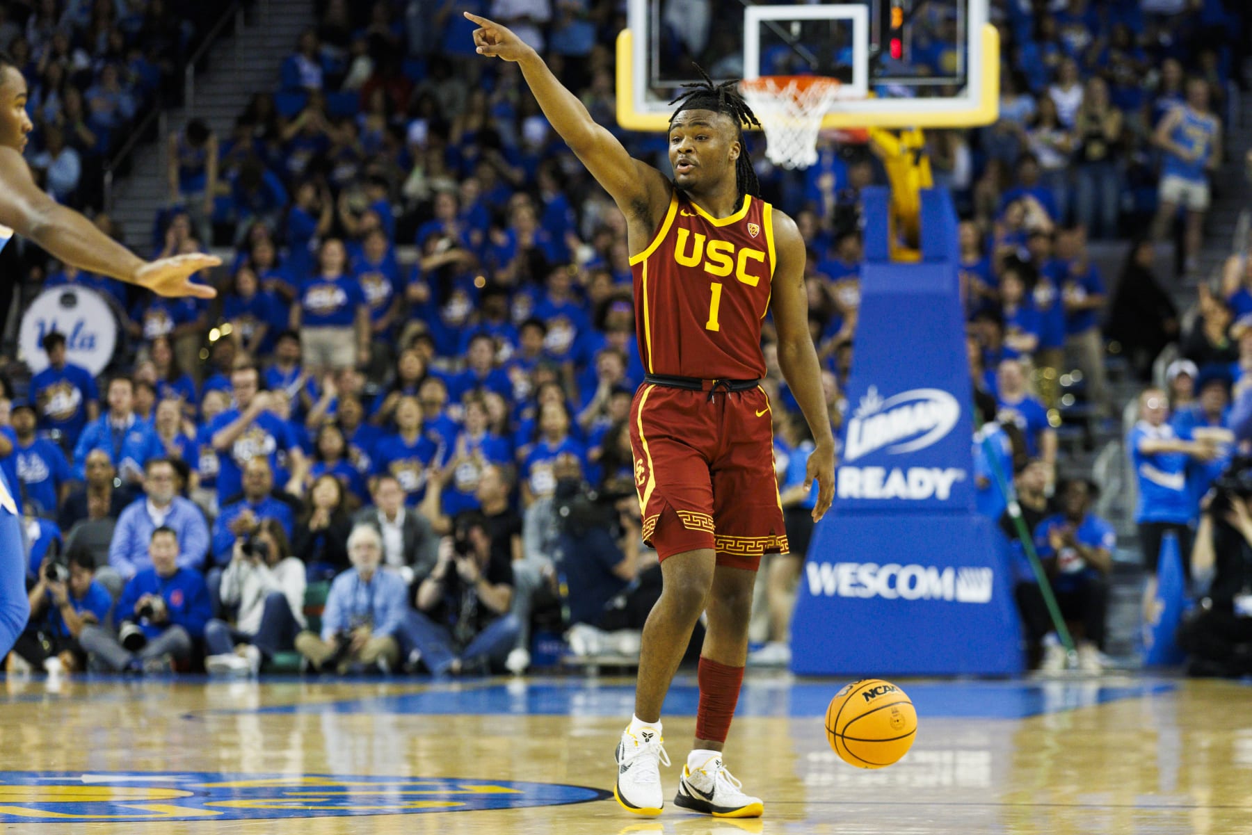 Isaiah Collier Scouting Report: Pro Comps and Predictions for 2024 NBA ...