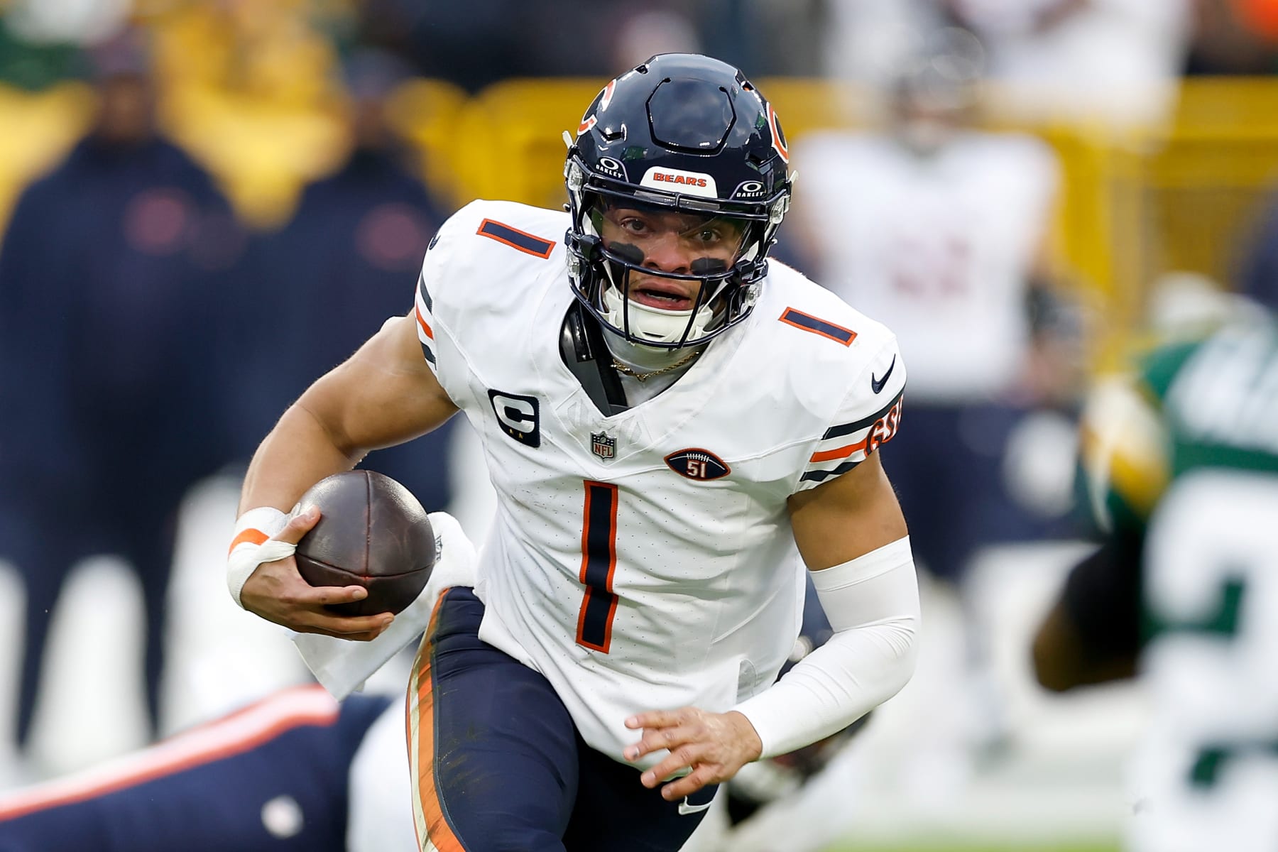 Steelers Rumors: Justin Fields, Russell Wilson's Jersey Numbers ...