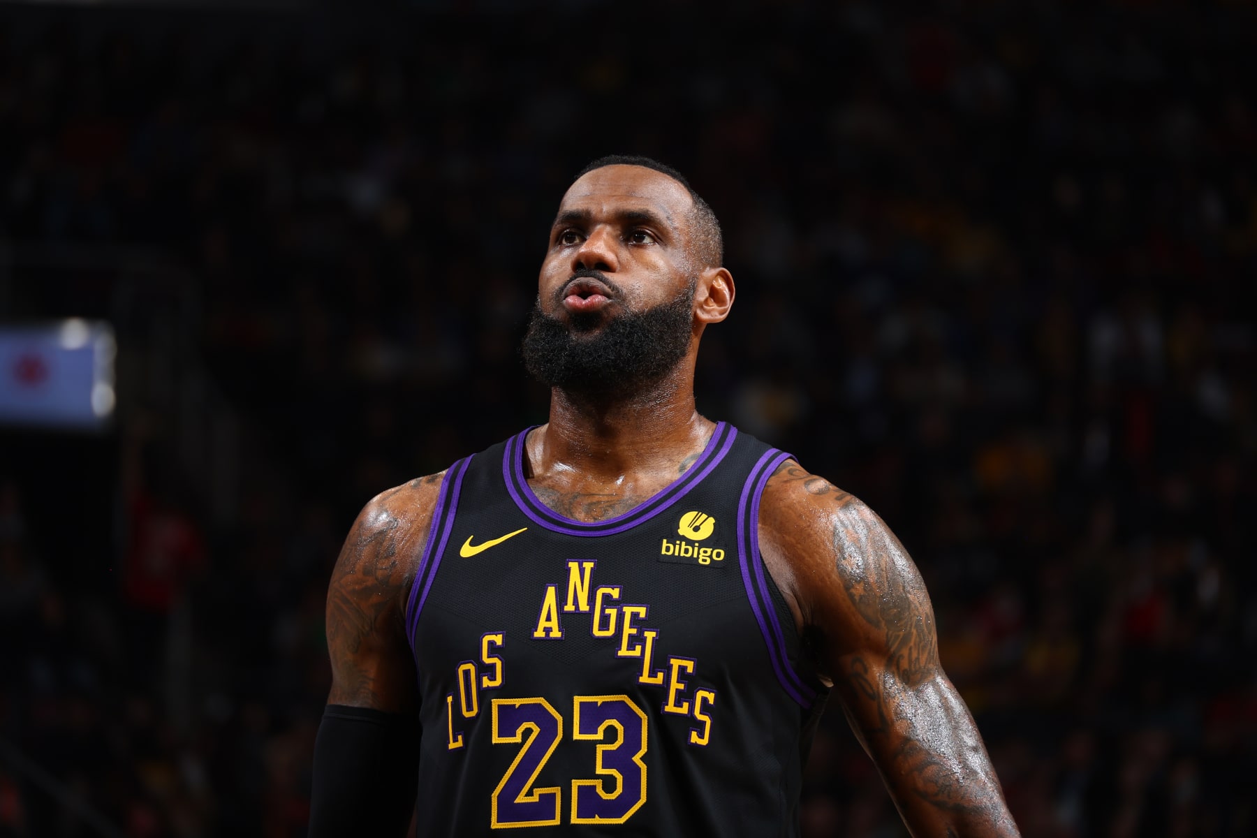 LeBron James on Biggest Change from HS to NBA: 'Oh S--t, I Don't Have ...