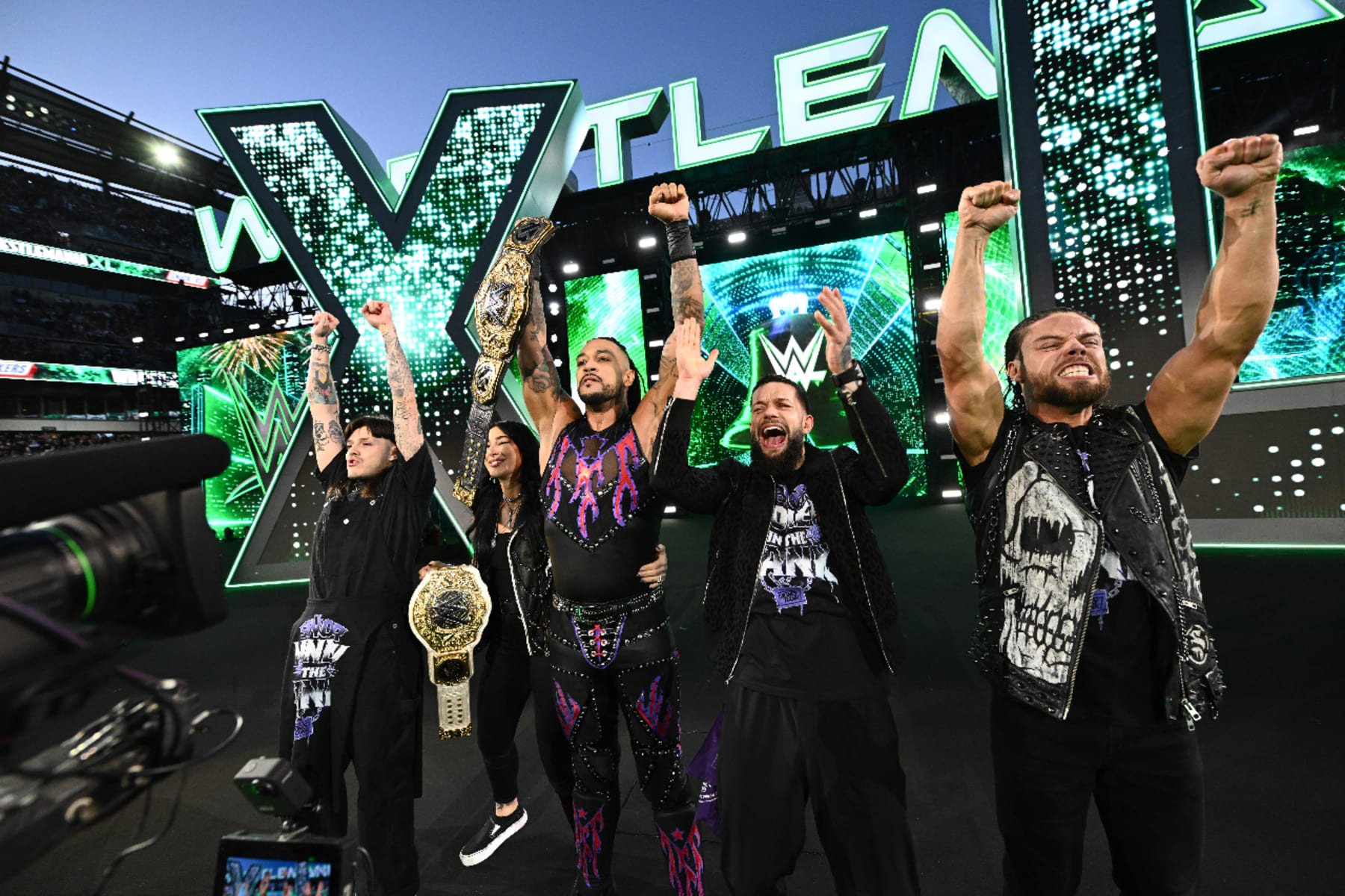 WWE Raw Results: Winners, Live Grades, Reaction and Highlights After ...