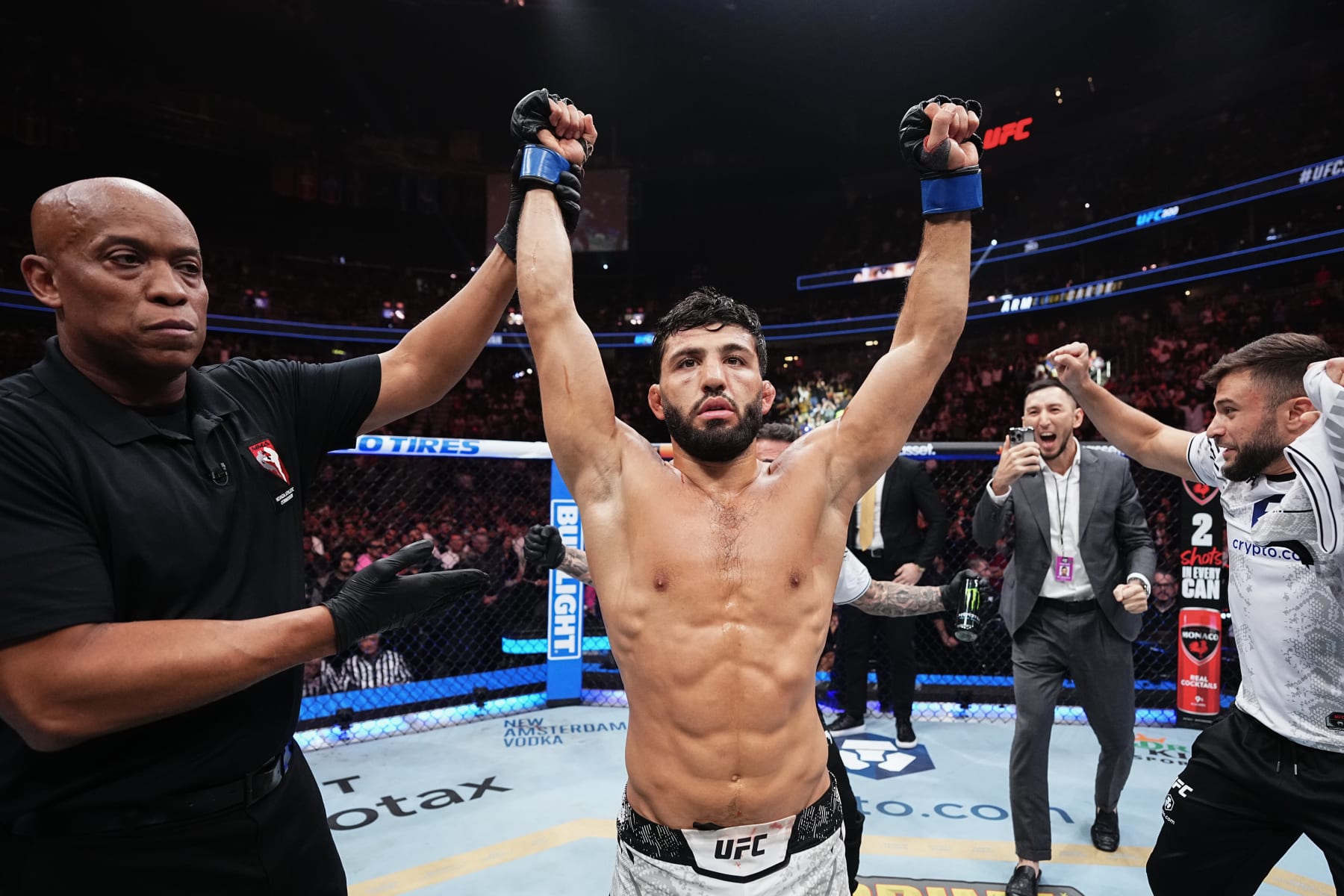 7 Fights We Need to See After UFC 300