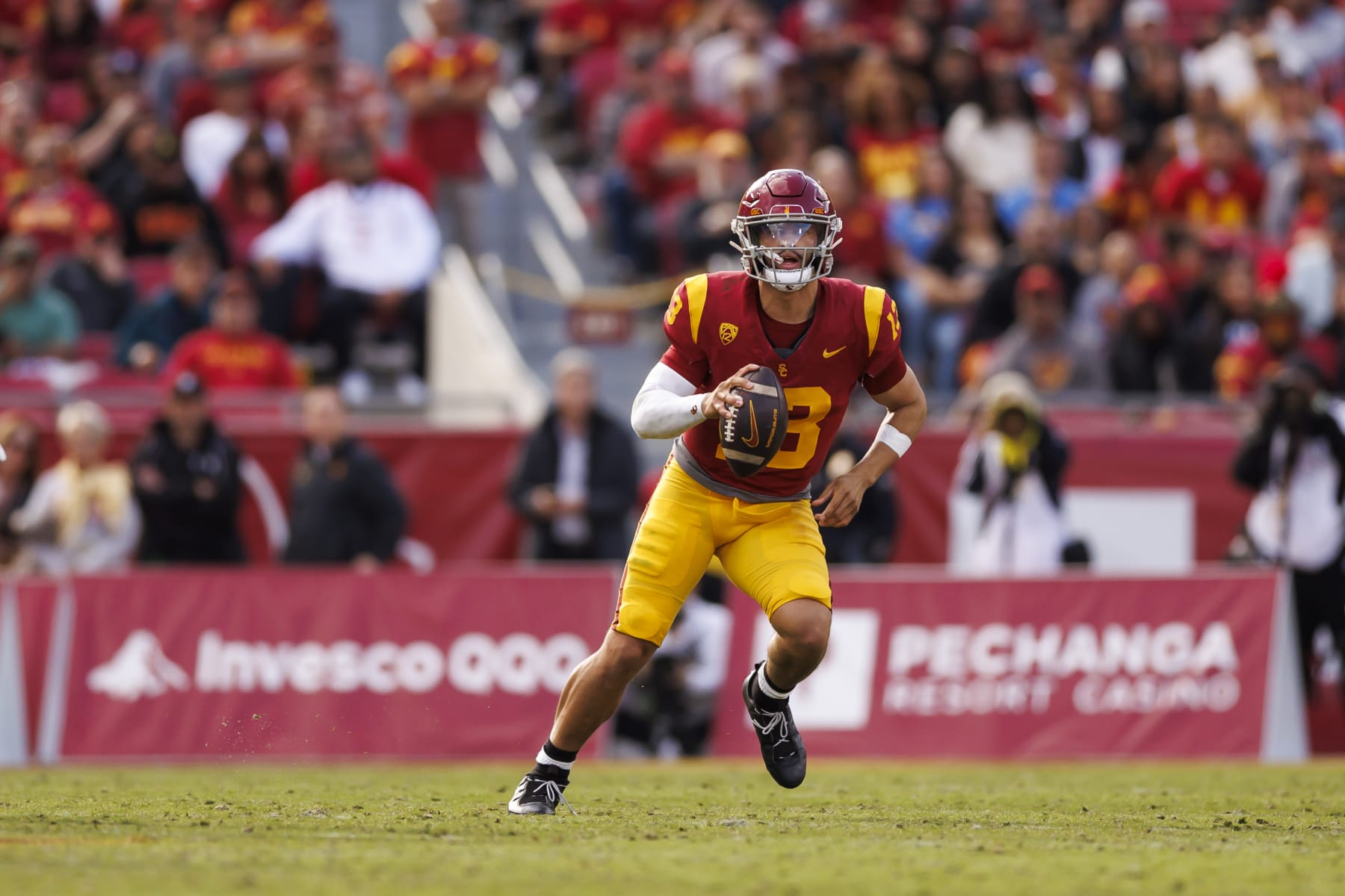 NFL Exec on Caleb Williams: 'He's Built Different' Than Panthers' Bryce ...