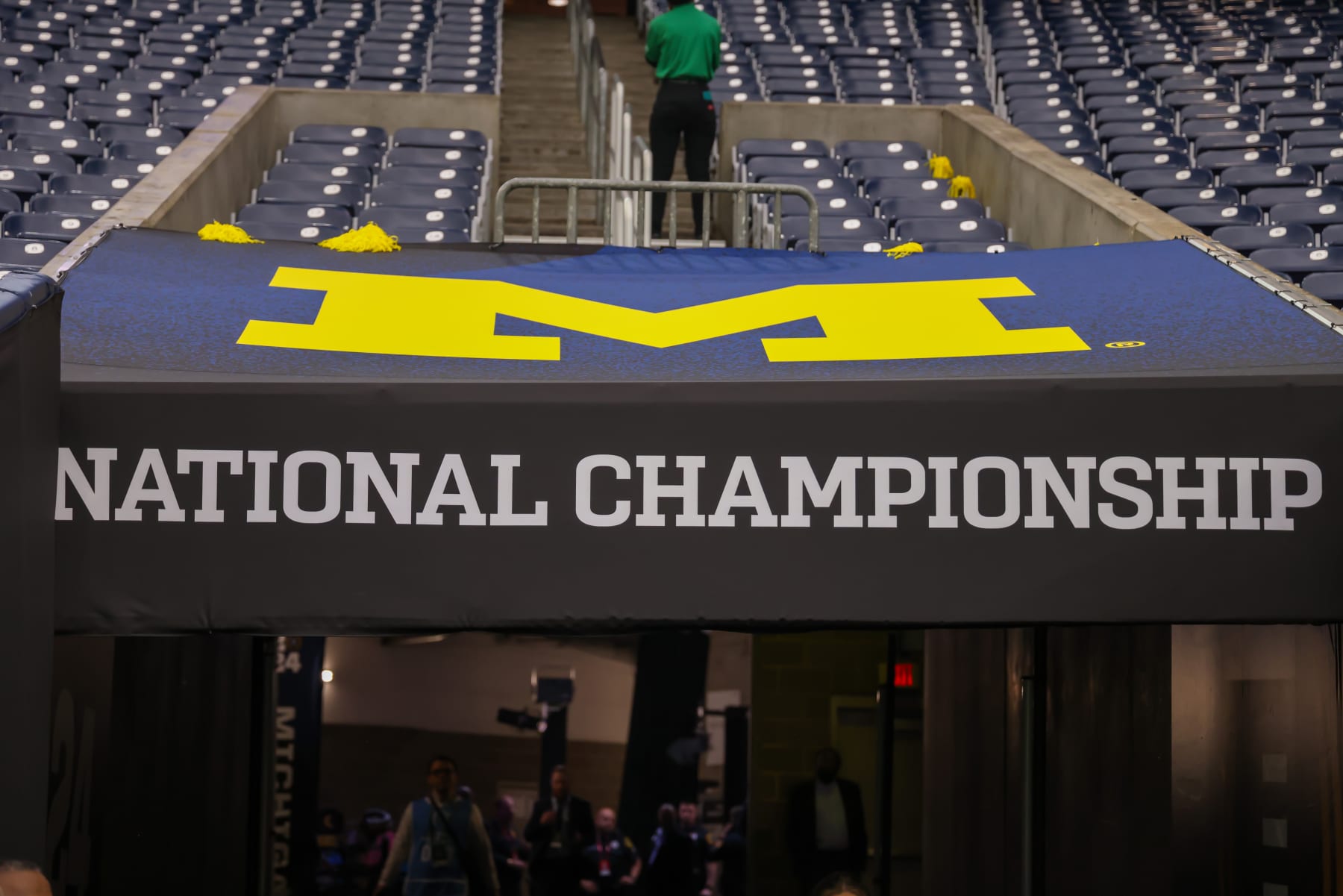 Michigan Posts Video, Photos of Rings Celebrating CFB National Title ...