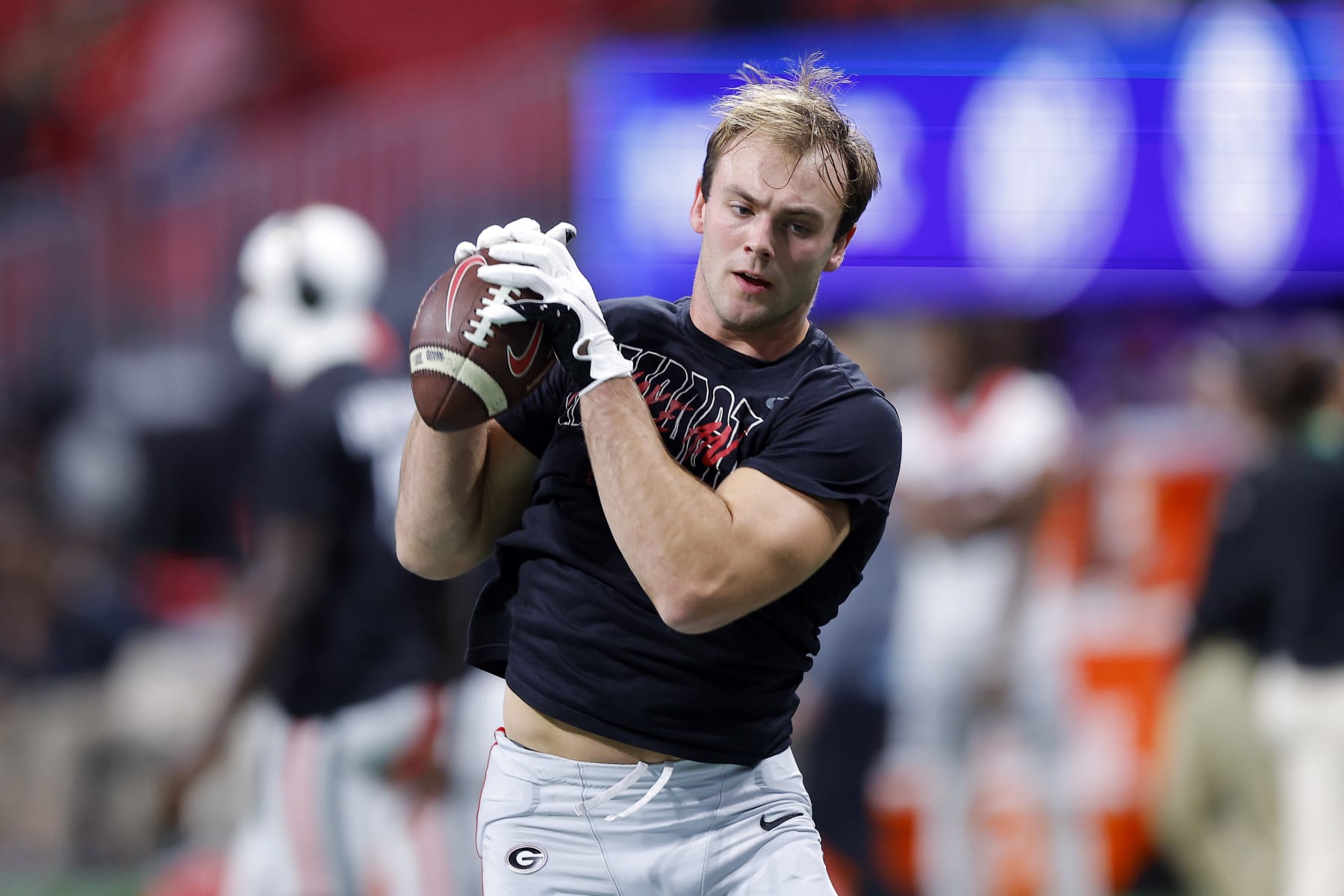 Eagles Rumors: Rivals Say Philly Wants to Trade for WR or Brock Bowers ...