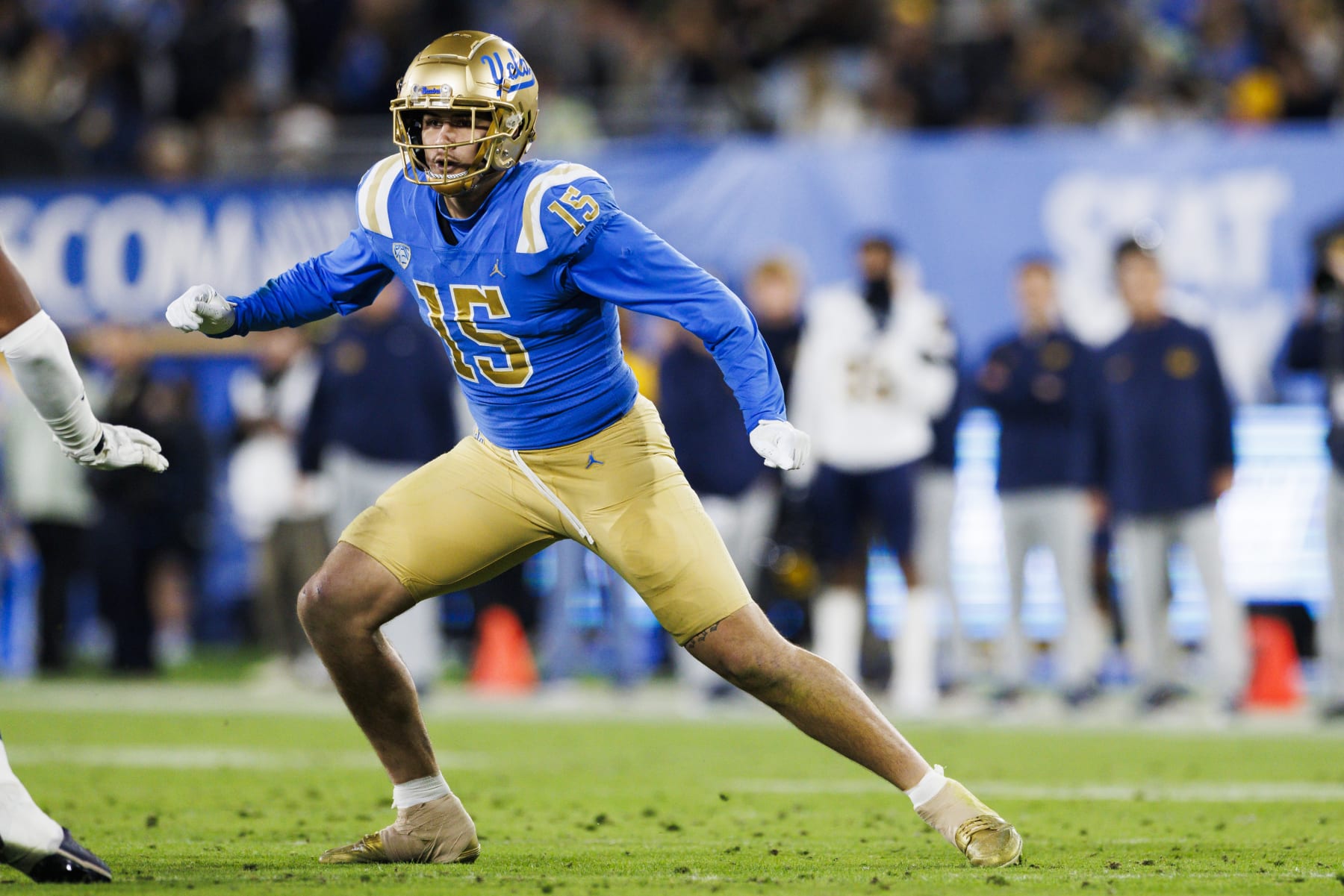 NFL Draft 2024 Rumors: Laiatu Latu's Medicals Have Teams 'Split' amid ...