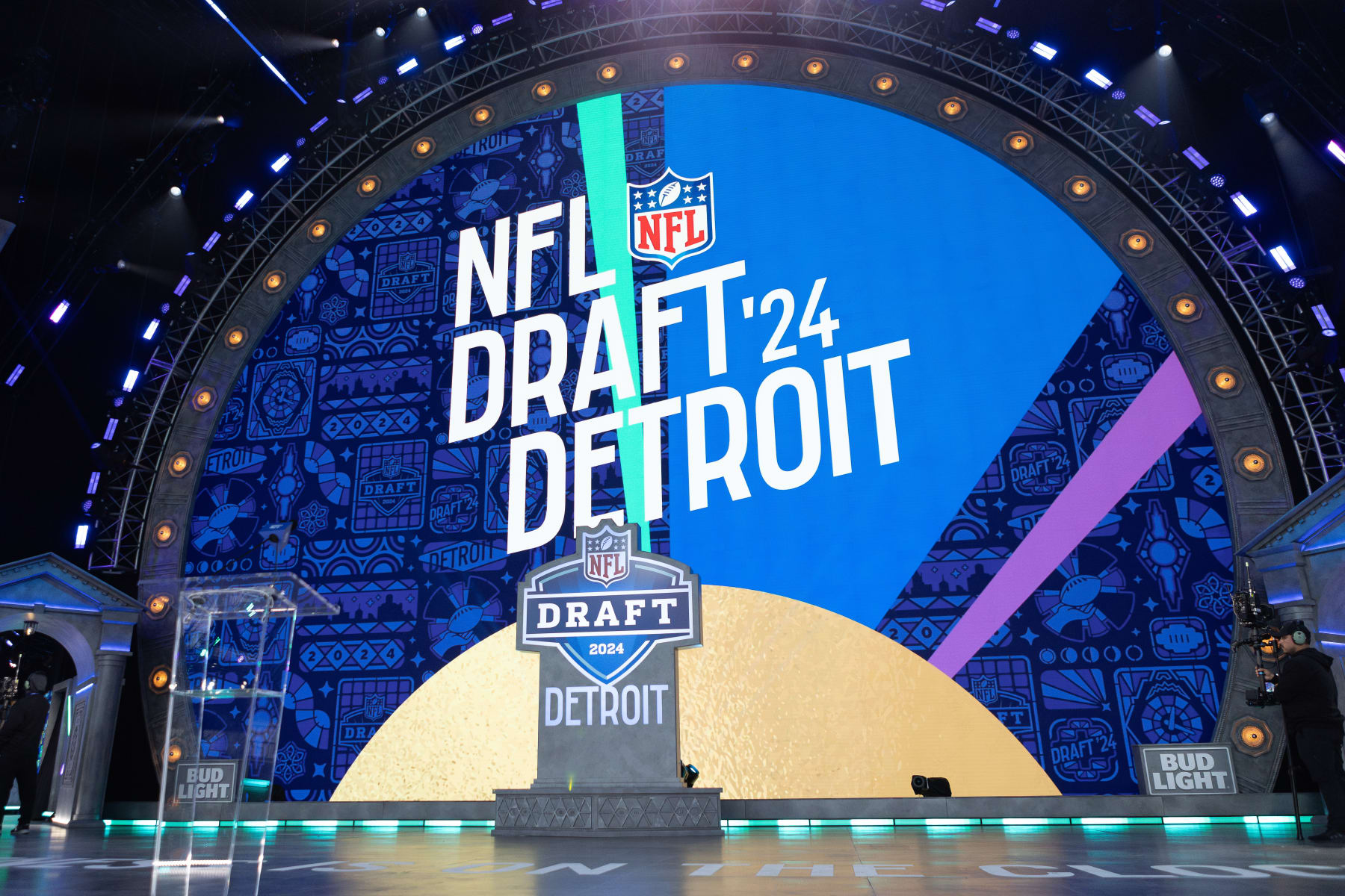 2024 NFL Draft: Trade Winners and Losers from Every Round 1 Deal