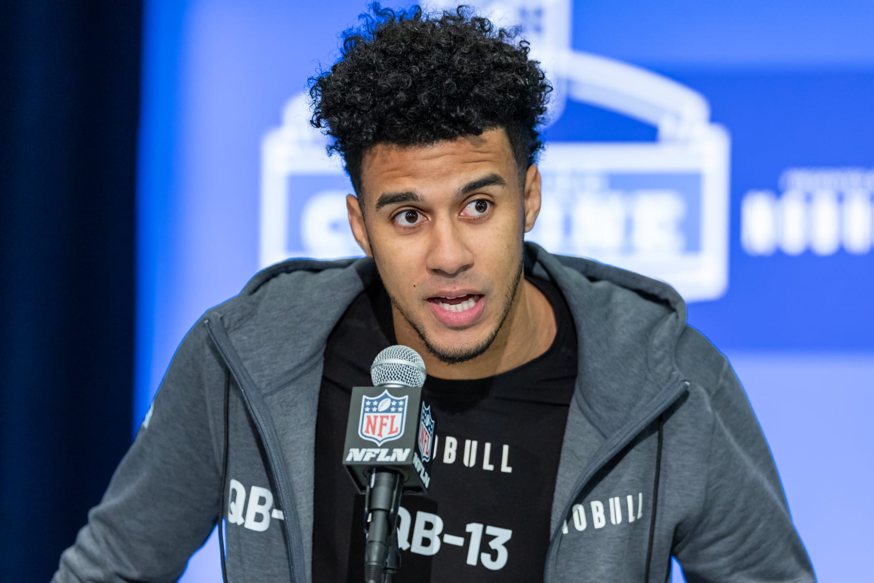 Jordan Travis Pick Loved by Fans as Jets Get Aaron Rodgers' Backup ...