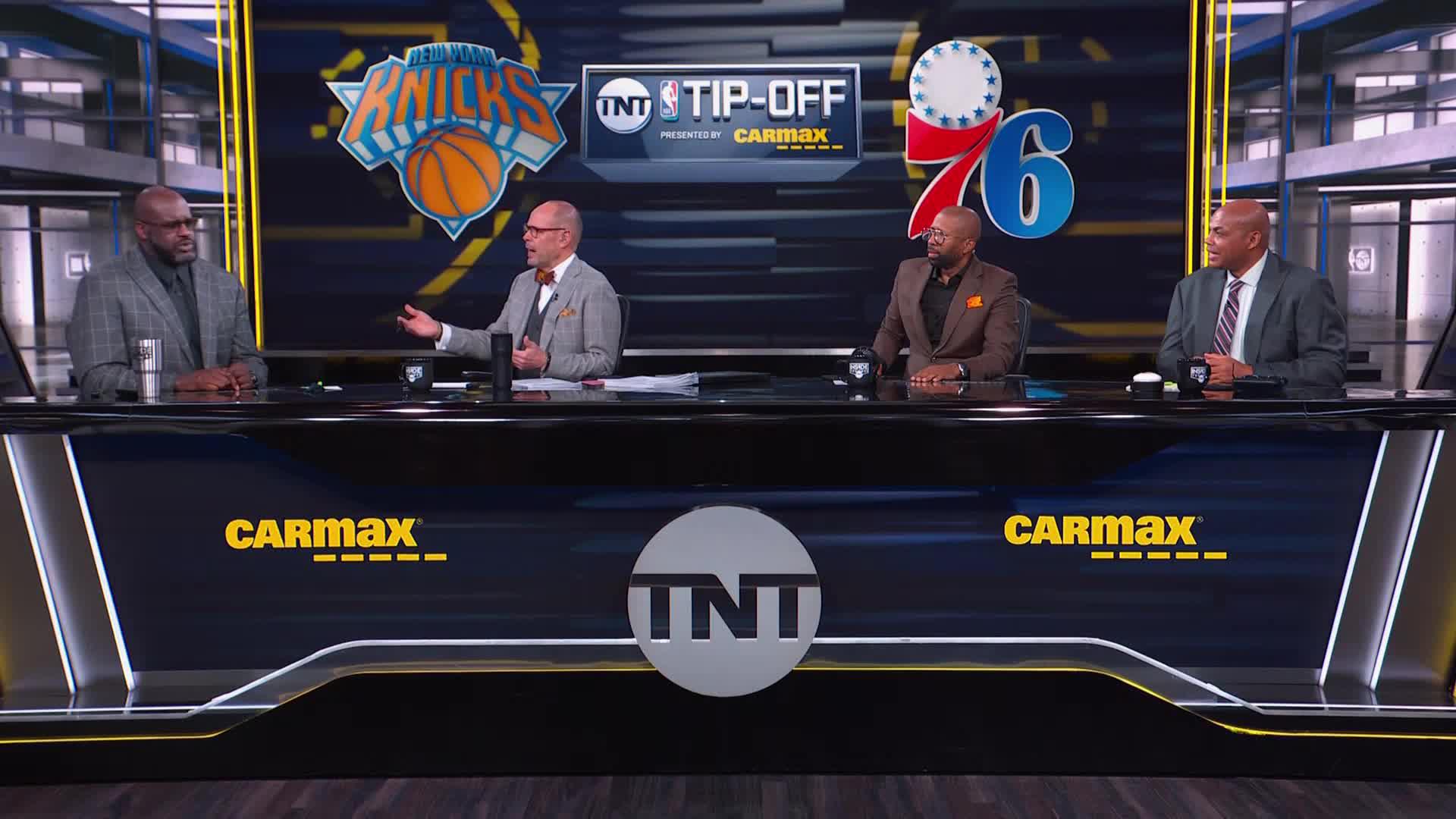 Patrick Kane Injury: Updates on Blackhawks Star's Leg and Return | News ...