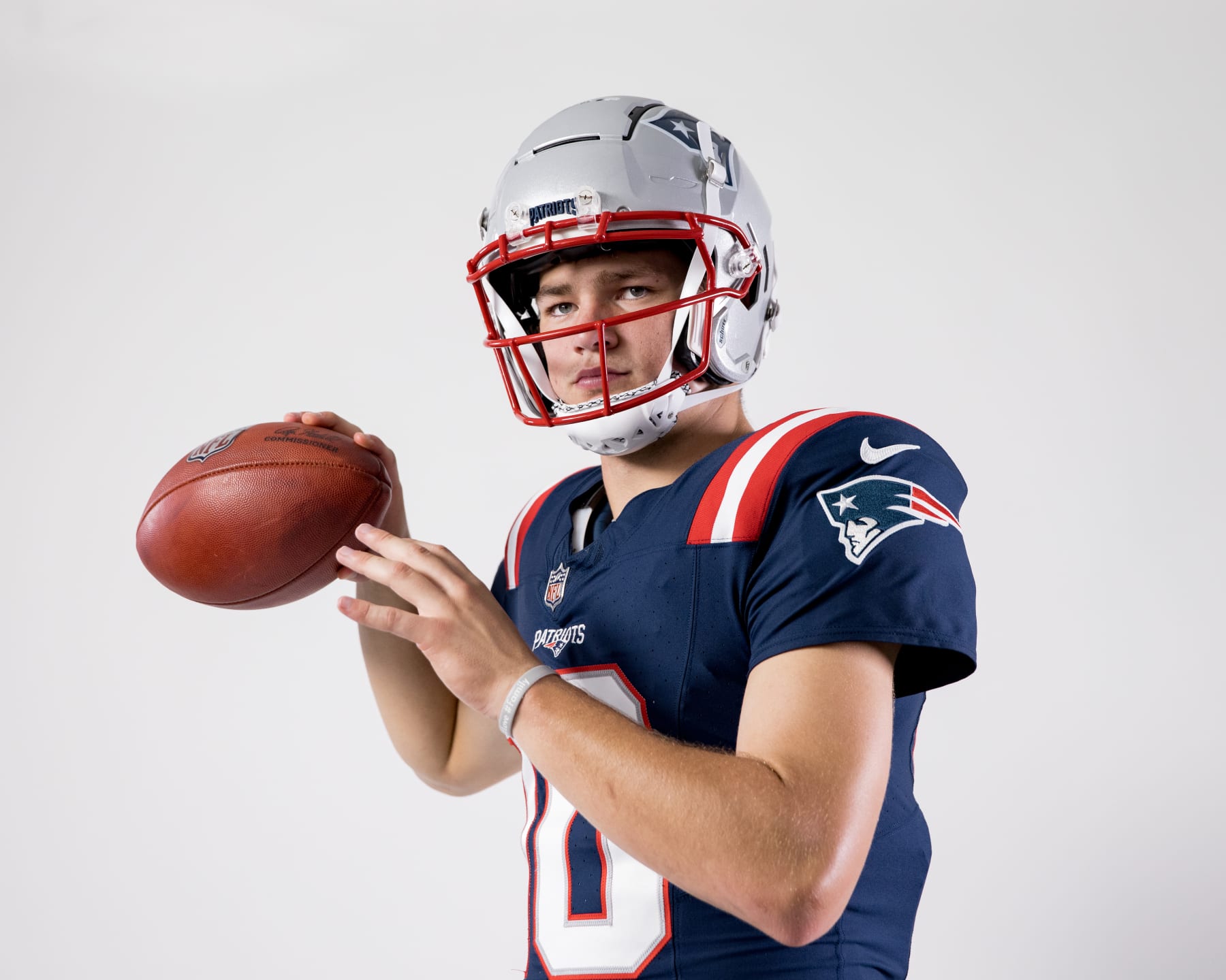 Patriots' Drake Maye Gets Advice from Drew Bledsoe: 'Have Thick Skin ...