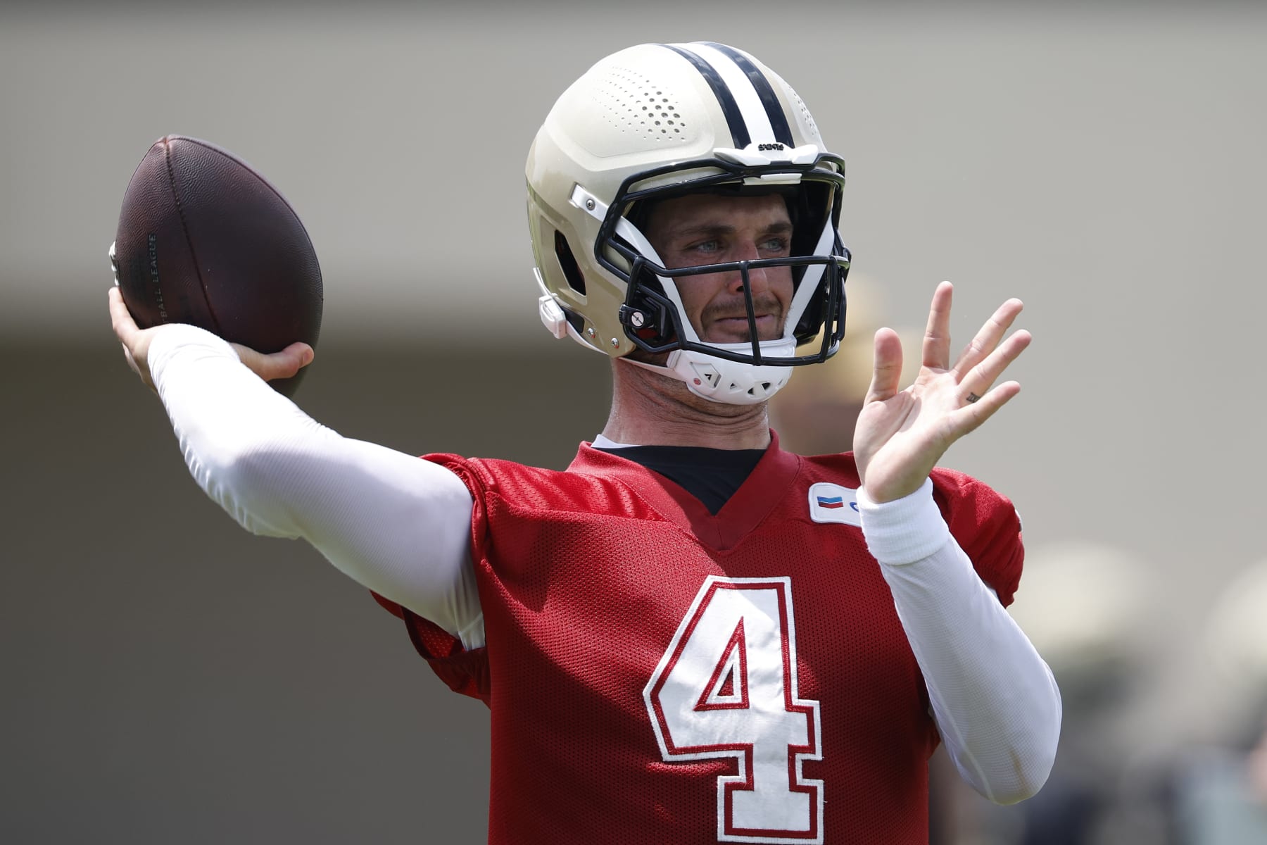 Video: Derek Carr Feels Players' Skills Will Decline Under Rumored ...