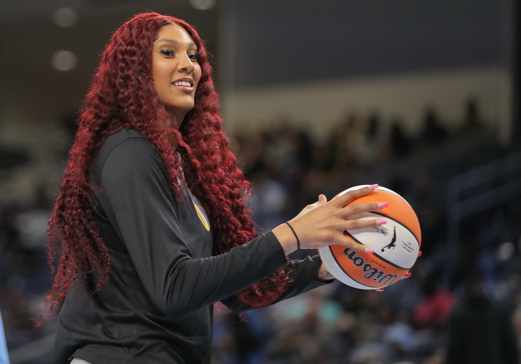 Sky's Kamilla Cardoso Set to Make WNBA Debut vs. Caitlin Clark, Fever ...
