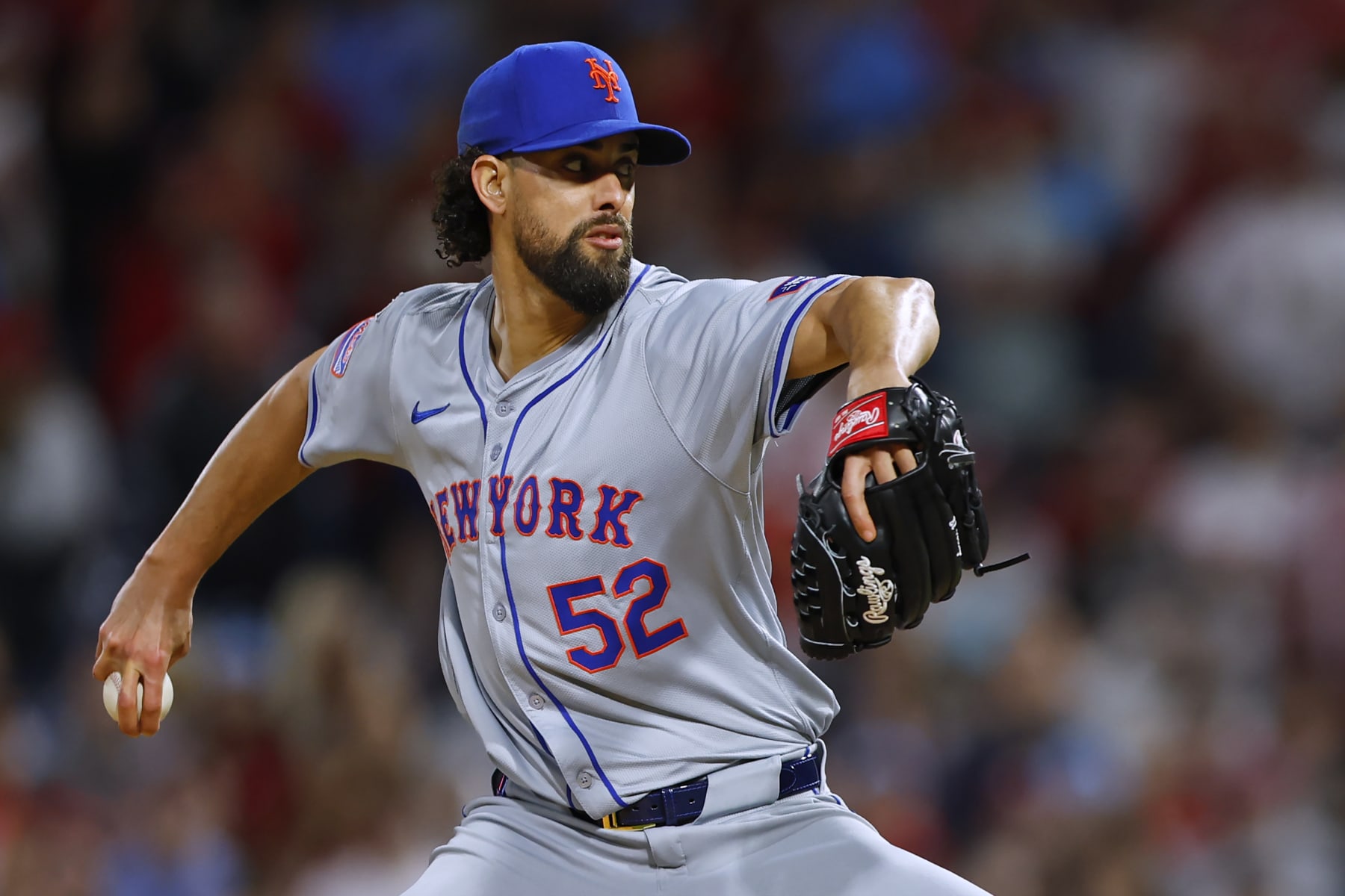 Jorge López Released by Mets; Was DFA'd After Tossing Glove into Crowd ...
