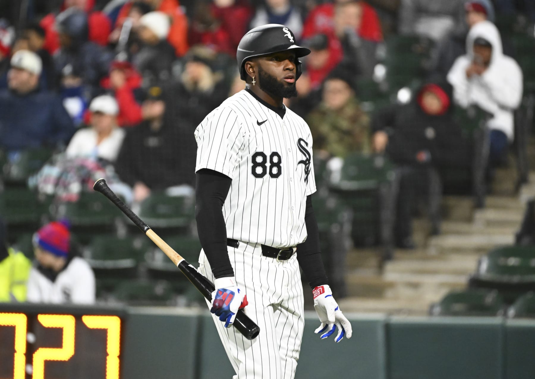 White Sox CF Luis Robert Jr.'s Top Landing Spots amid Latest MLB Trade ...