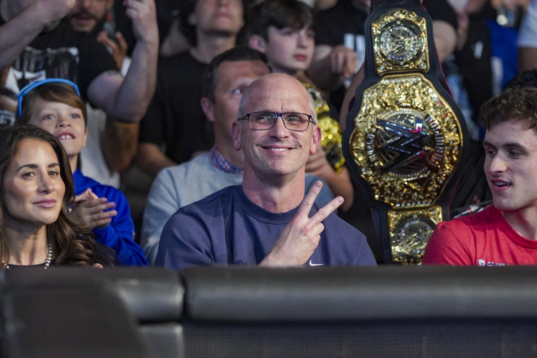 NBA Fans Post Memes, Troll Lakers After UConn's Dan Hurley Rejects ...