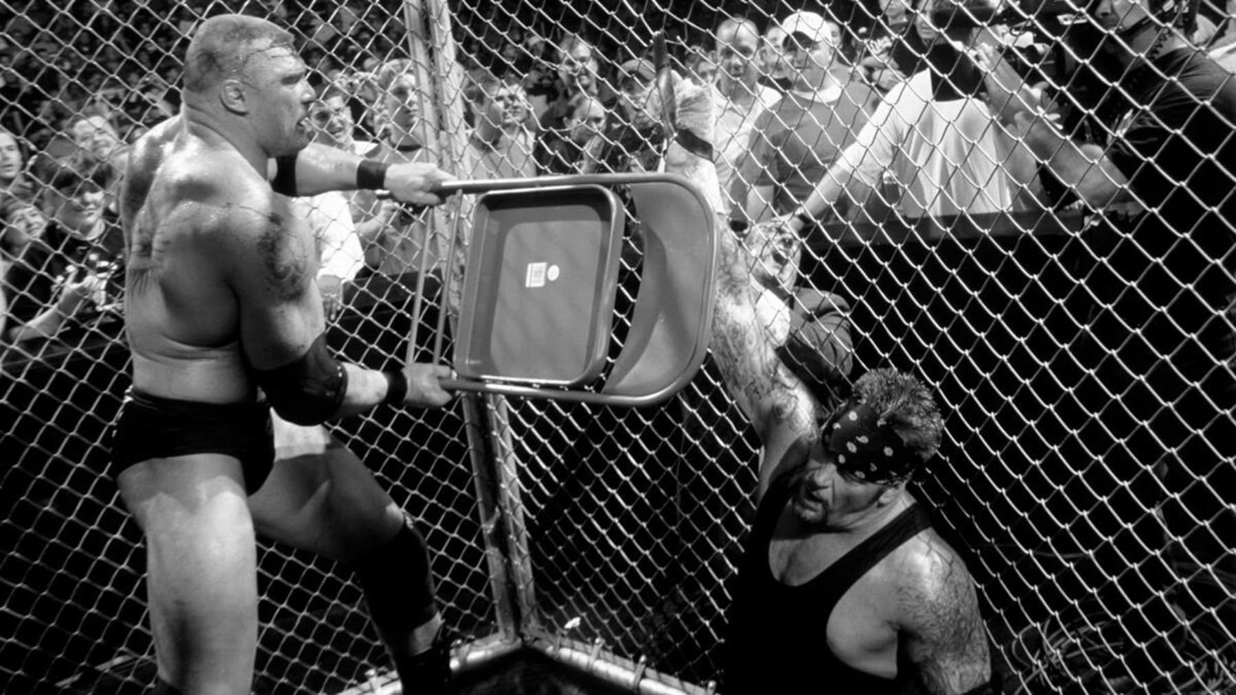 Undertaker vs. Mankind Hell in a Cell and the 25 Most Extreme Matches ...