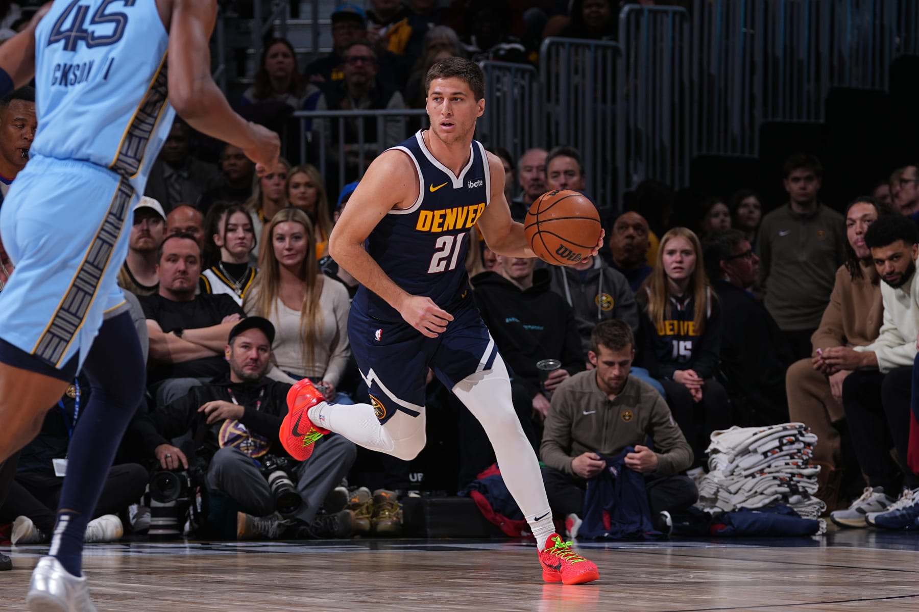 NBA Free-Agent Tracker 2024: Updates on All the Latest Contract ...