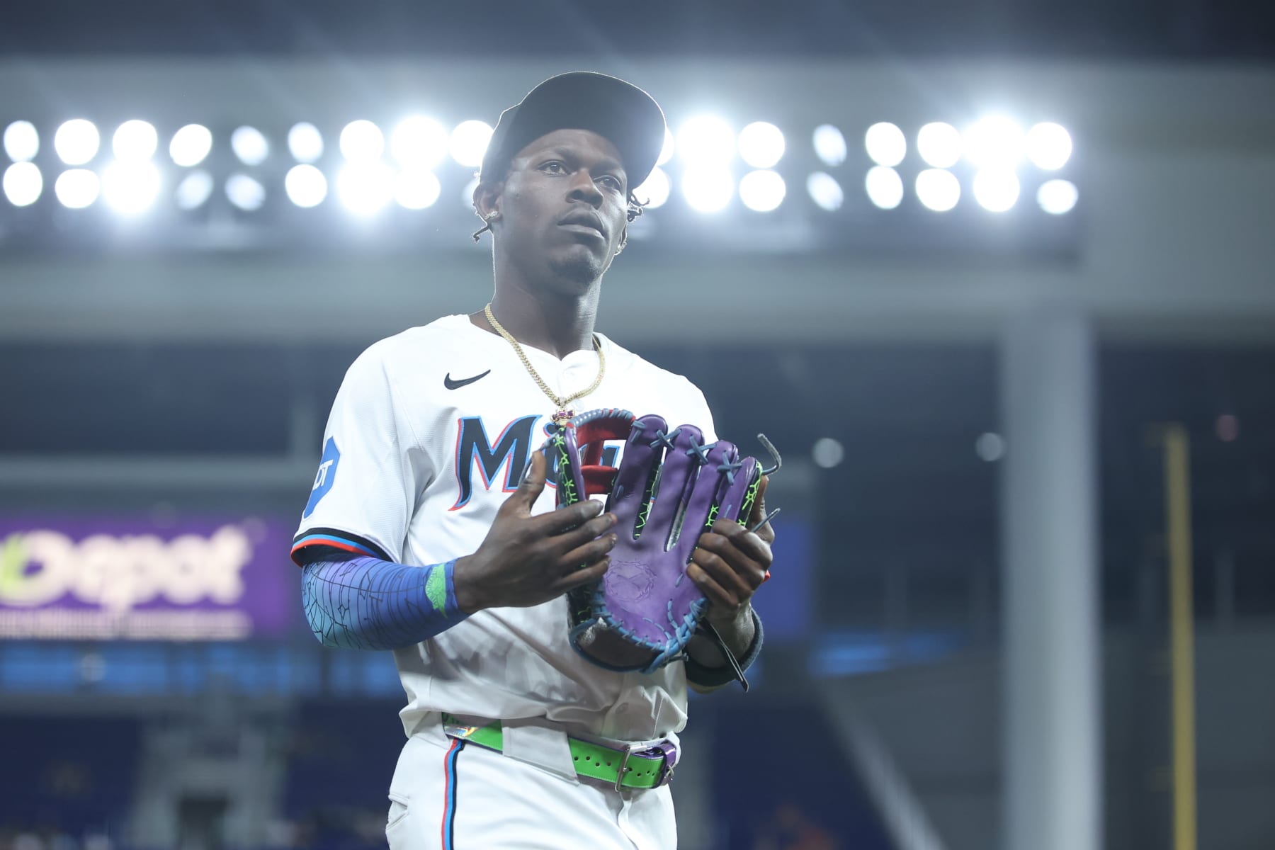 Jazz Chisholm Jr. to Wear No. 13 Yankees Jersey After Trade; Wore No. 2 for Marlins