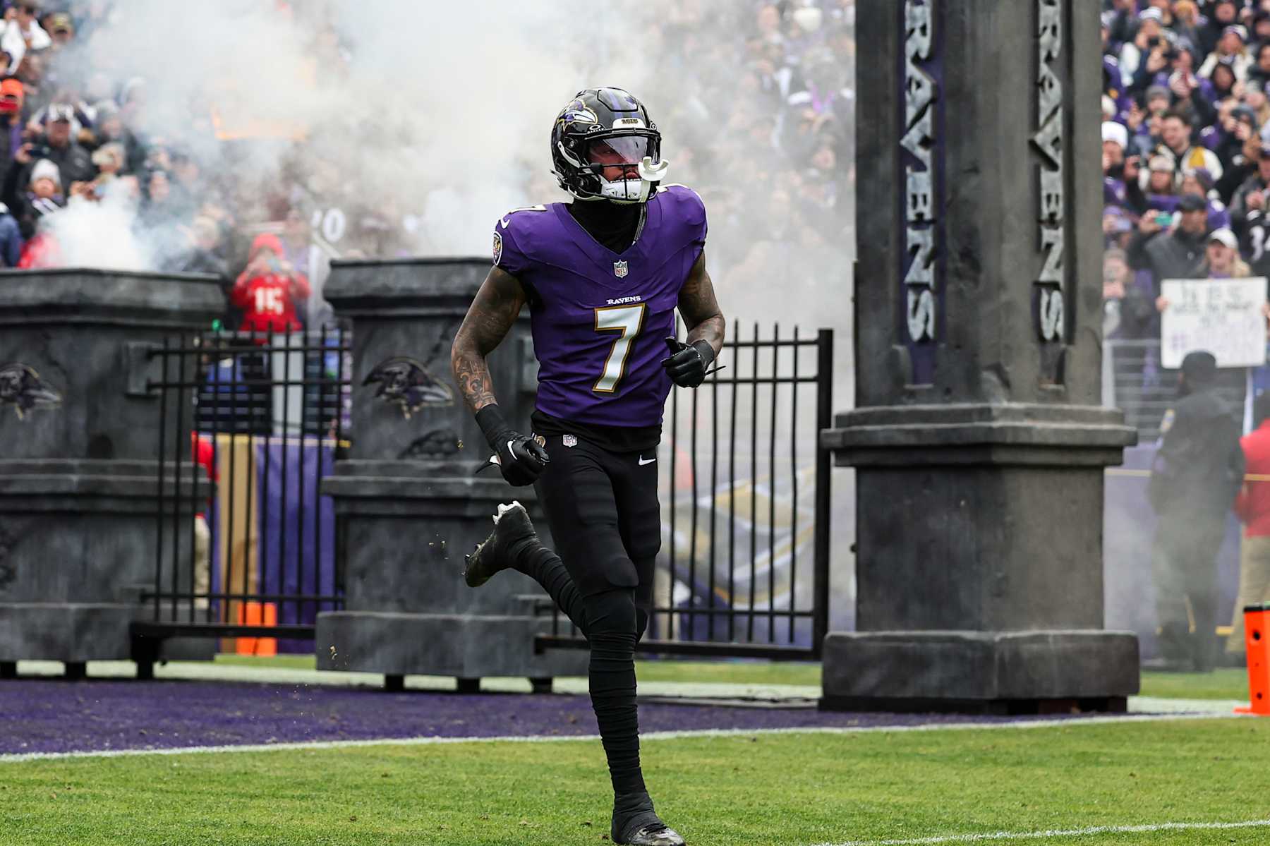 Ravens WR Bateman 'Will Never' Wear Guardian Cap Helmet: 'Messes Up ...