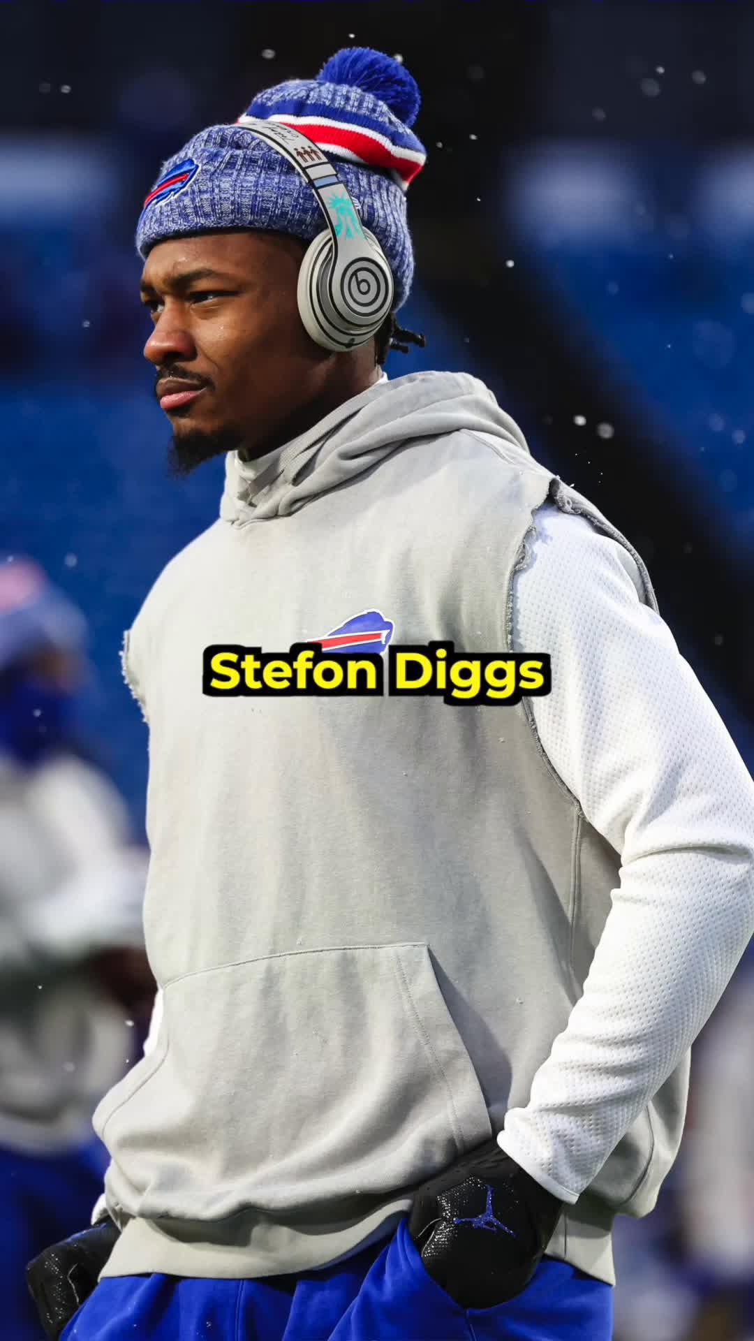 Texans' Stefon Diggs to Be Evaluated After Non-Contact Knee Injury vs ...