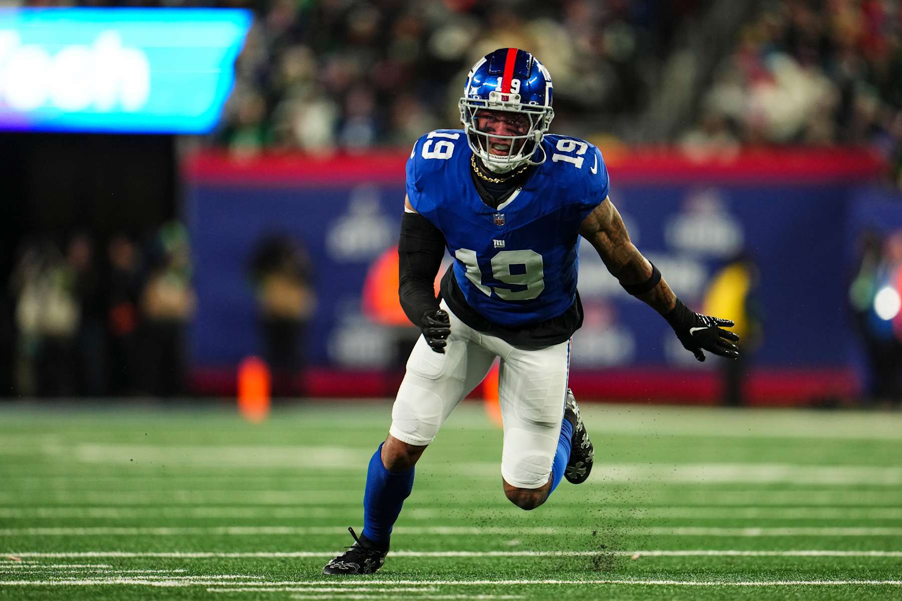 Giants' Isaiah Simmons Calls 'Shocking' Week 1 Benching 'Frustrating as ...