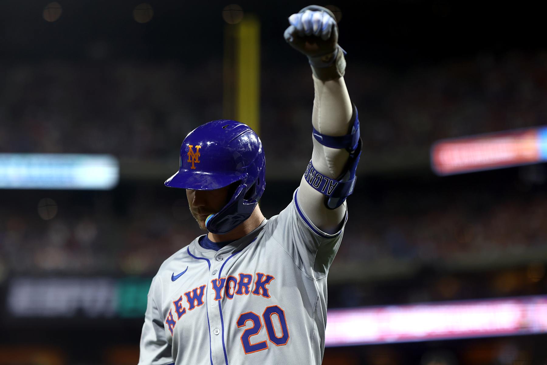 MLB Rumors: Mets' Pete Alonso Leads Team Meeting amid Lindor Injury ...