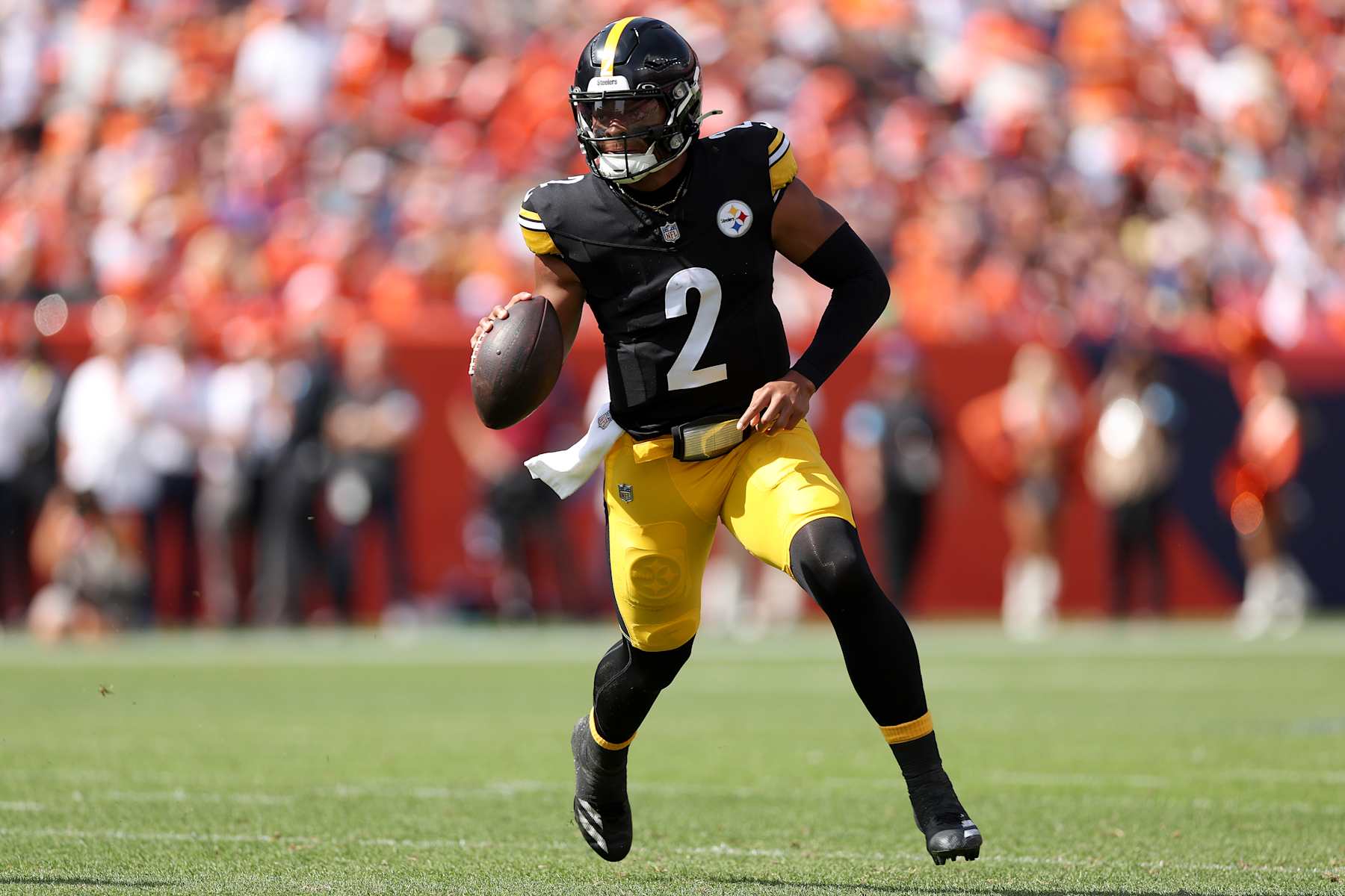 8 NFL Teams Who Should Already Be Scouting Quarterbacks in 2025 NFL ...