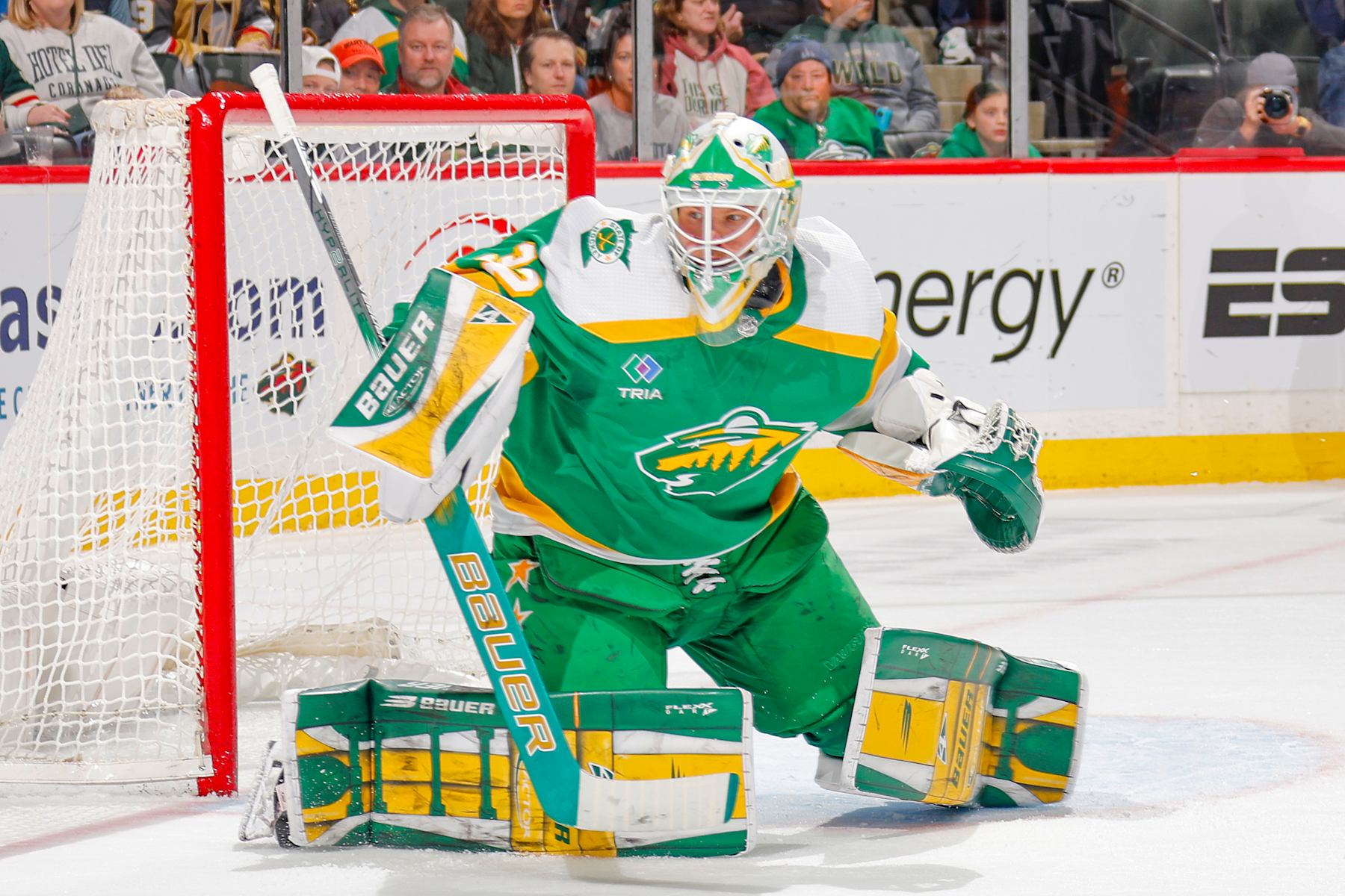 Power Ranking Every NHL Team's Goalie Tandem for 2024-25