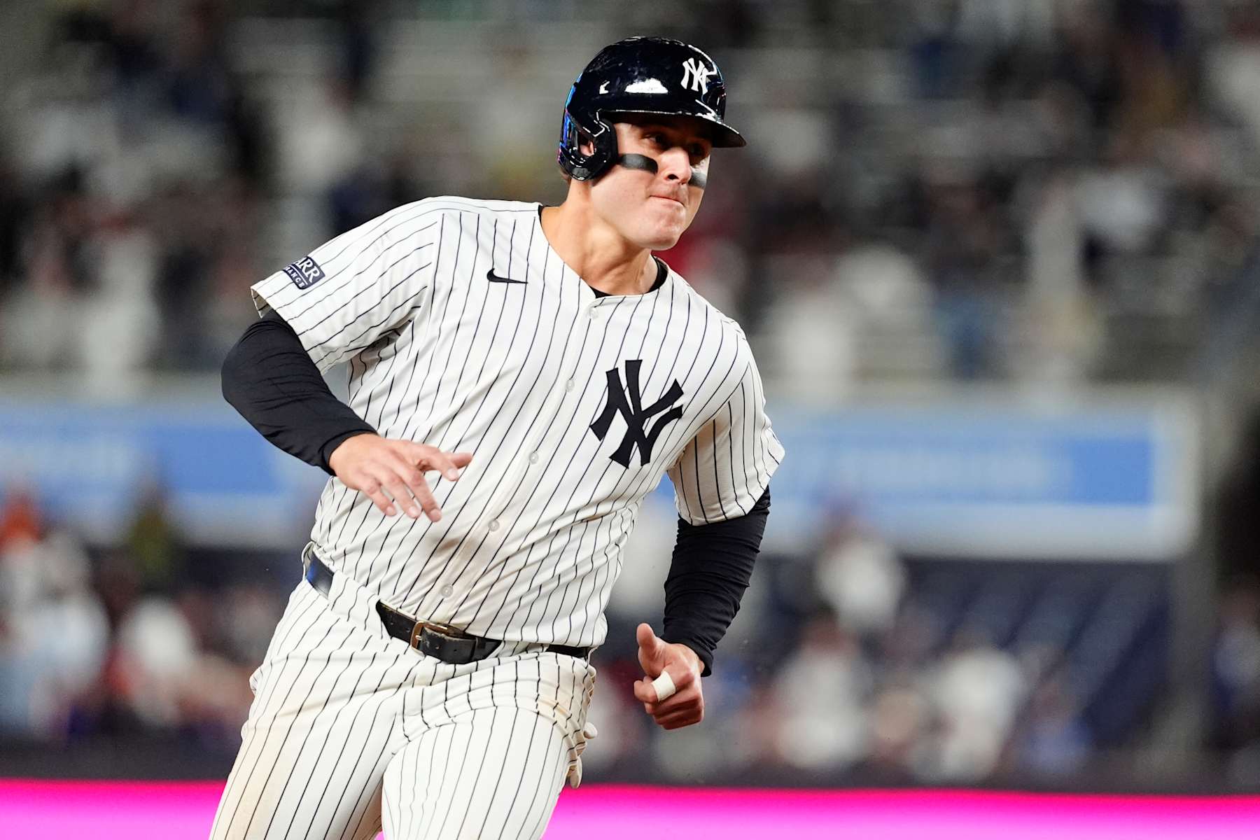 Anthony Rizzo's $17M Contract Option Declined by Yankees for 2025 MLB ...
