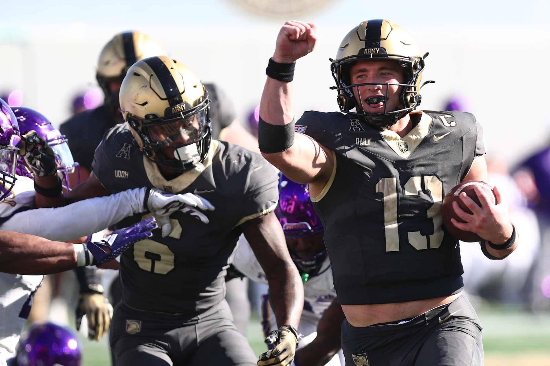 CFB Week 8 Takeaways: Georgia Wrecks Texas as Playoff Crashers Line Up