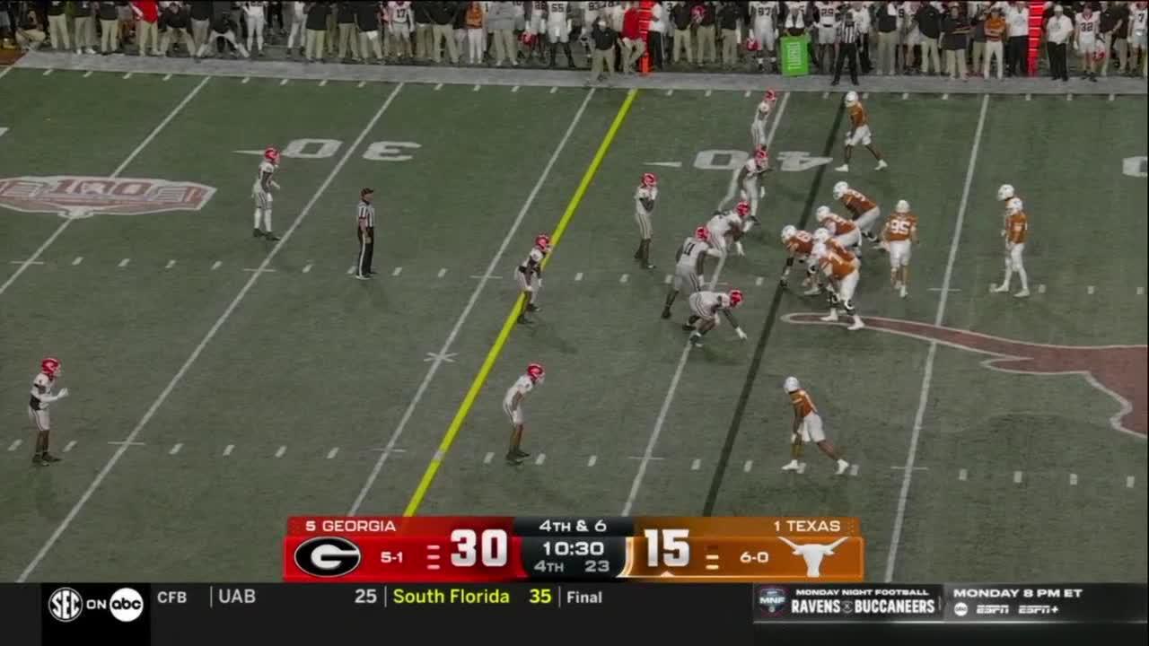 Texas Apologizes to Georgia, Refs After Fans Throw Trash on Field ...