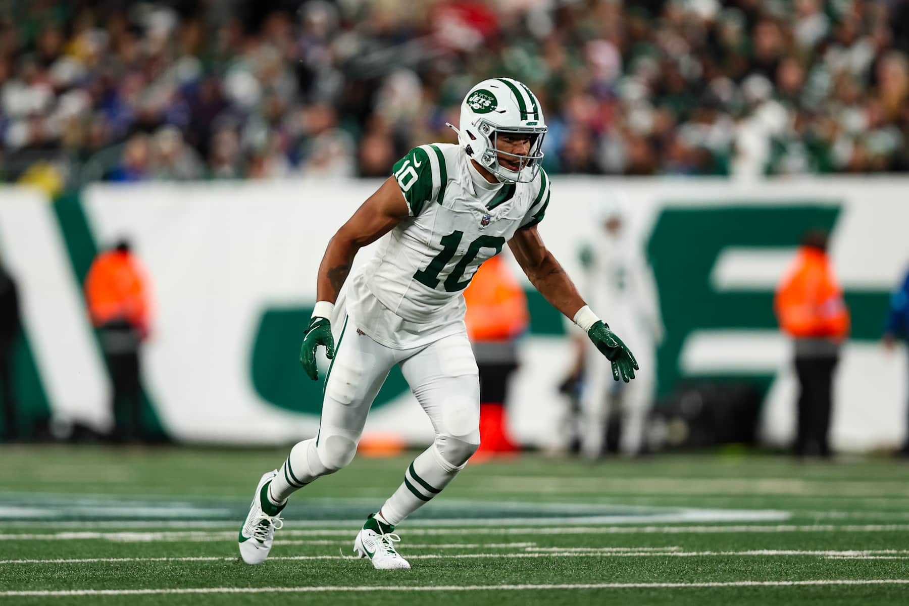 NFL Rumors: Jets' Allen Lazard Placed on IR with Chest Injury, Out at ...