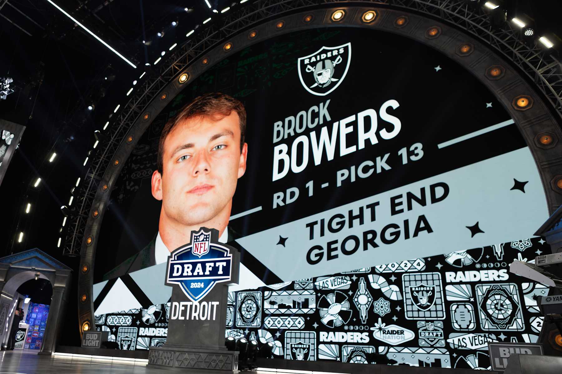 Raiders' Rooting Guide for 2025 NFL Draft Implications of Week 9