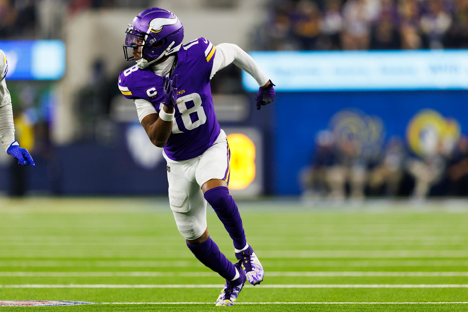 Colts vs. Vikings: Updated Odds, Money Line, Spread, Props to Watch for SNF