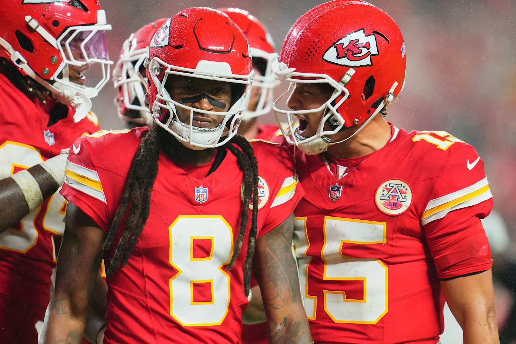 DeAndre Hopkins Shares Cryptic Tom Brady, Randy Moss Photo After Chiefs ...