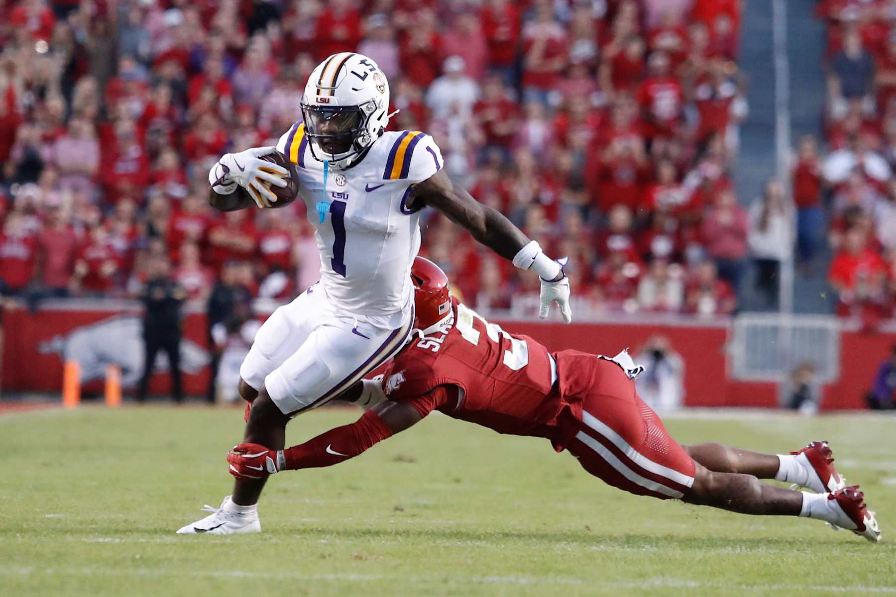 College Football Betting Odds Week 11: Picks Against the Spread for Top ...