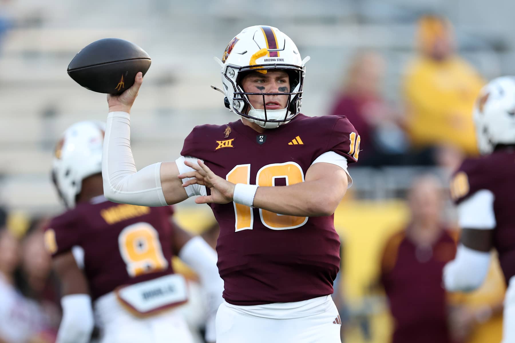 Power Ranking Top 25 Quarterbacks in College Football After Week 11