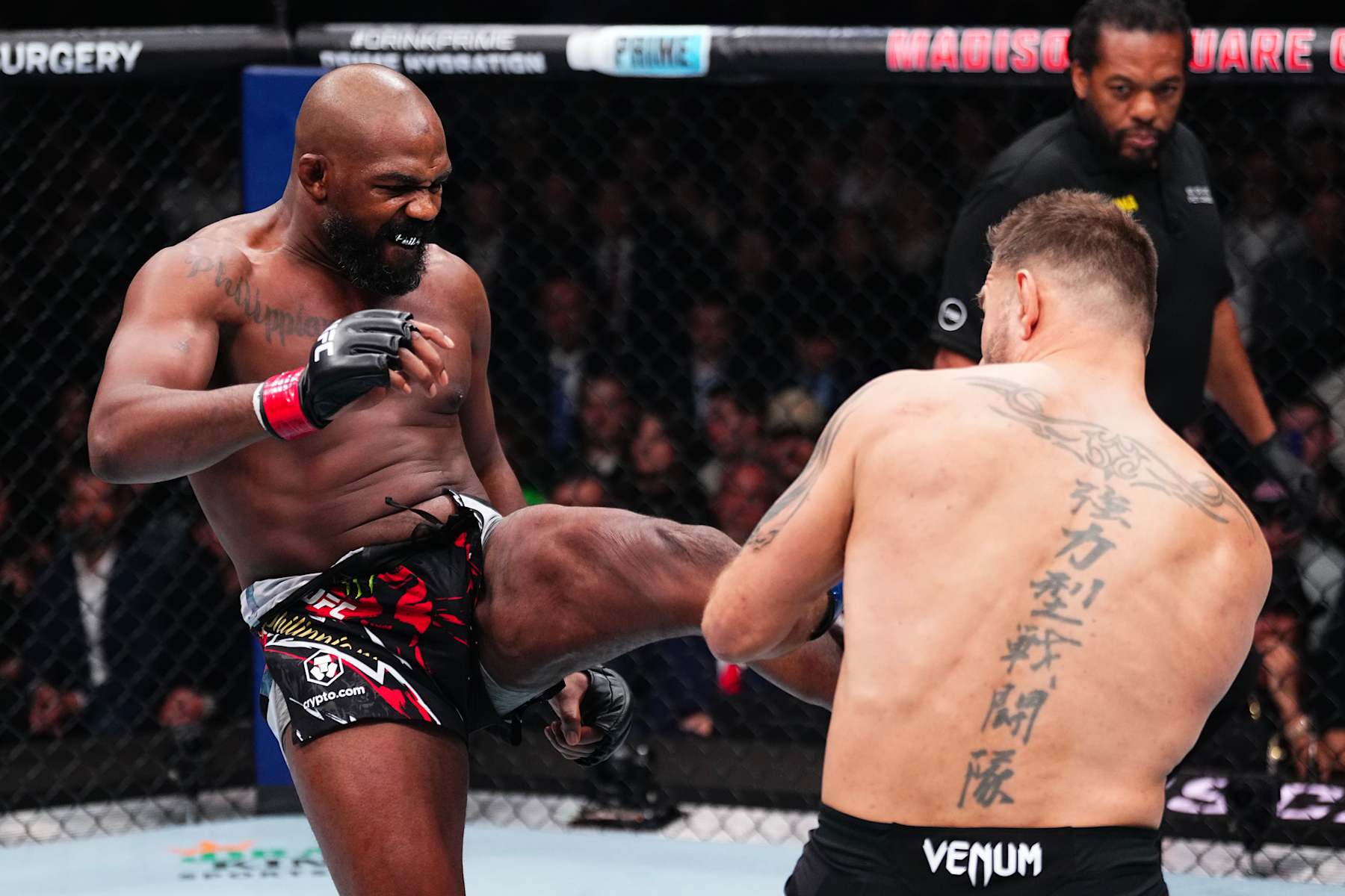 Jon Jones Retains Heavyweight Title with KO Win; Stipe Miocic Retires ...