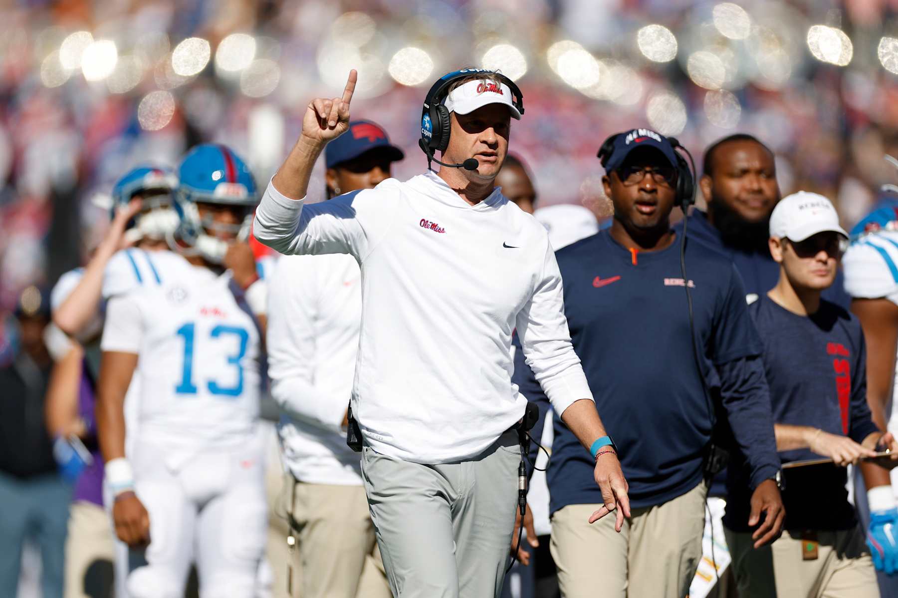Lane Kiffin, Ole Miss Ripped by CFB Fans for Loss to Napier, Florida ...