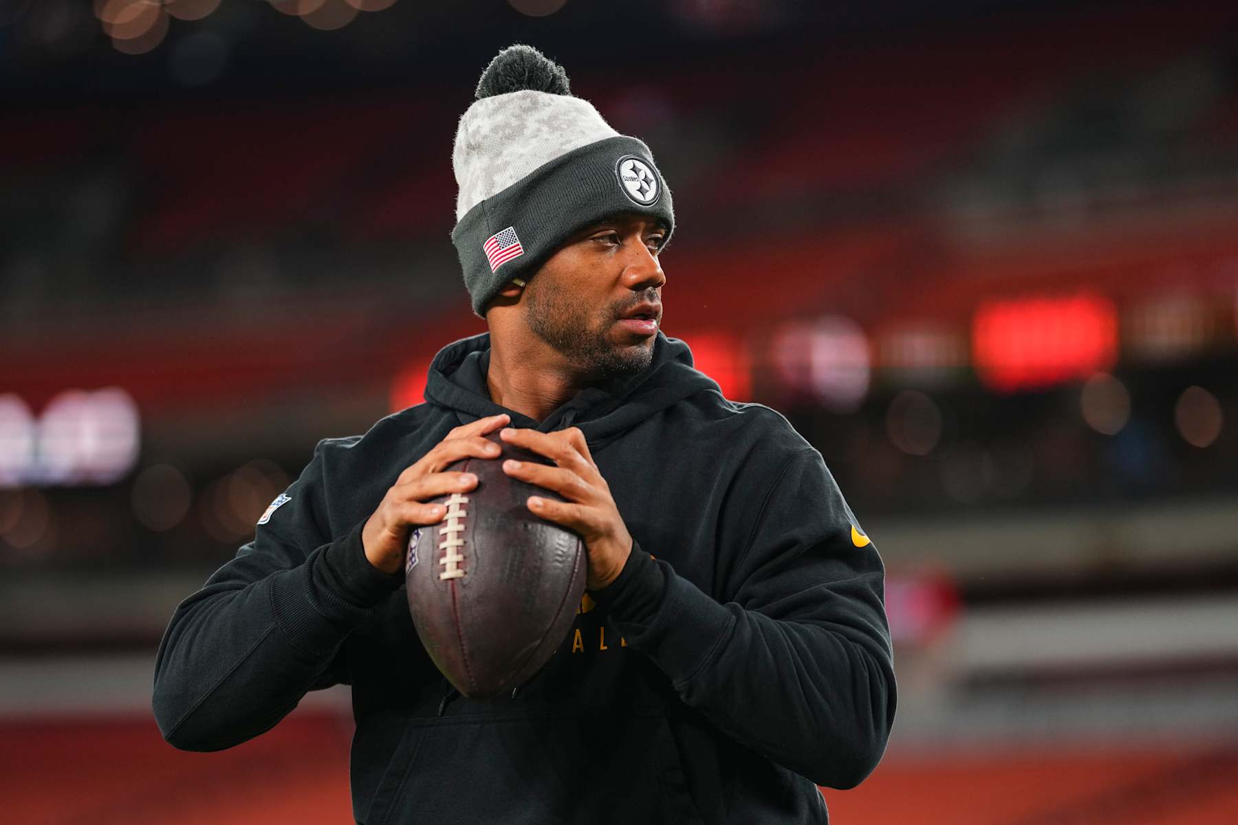 Previewing the 2025 NFL QB Carousel as 2024 Season Hits the Home Stretch