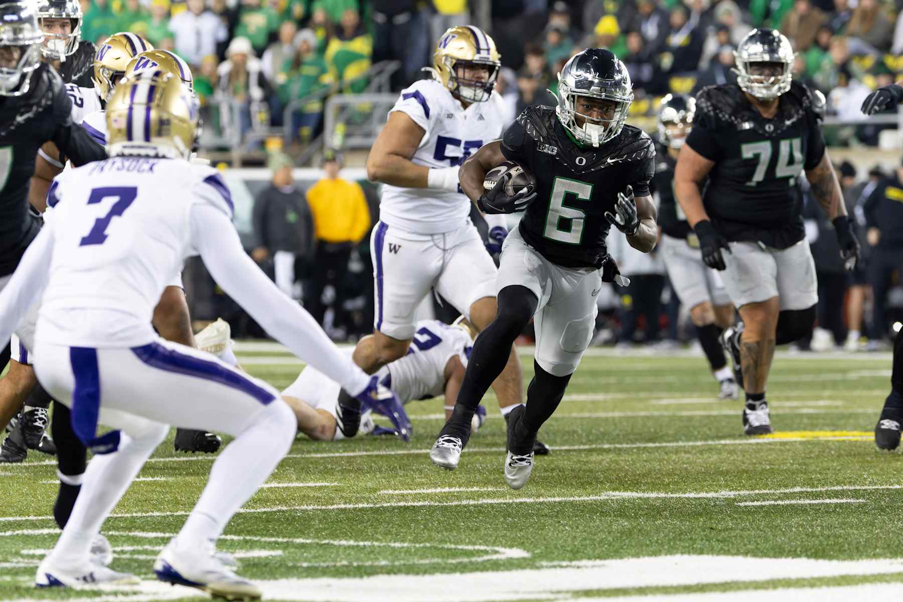 Bowl Games Schedule 2024-25: Dates, Times and Best Potential CFP ...