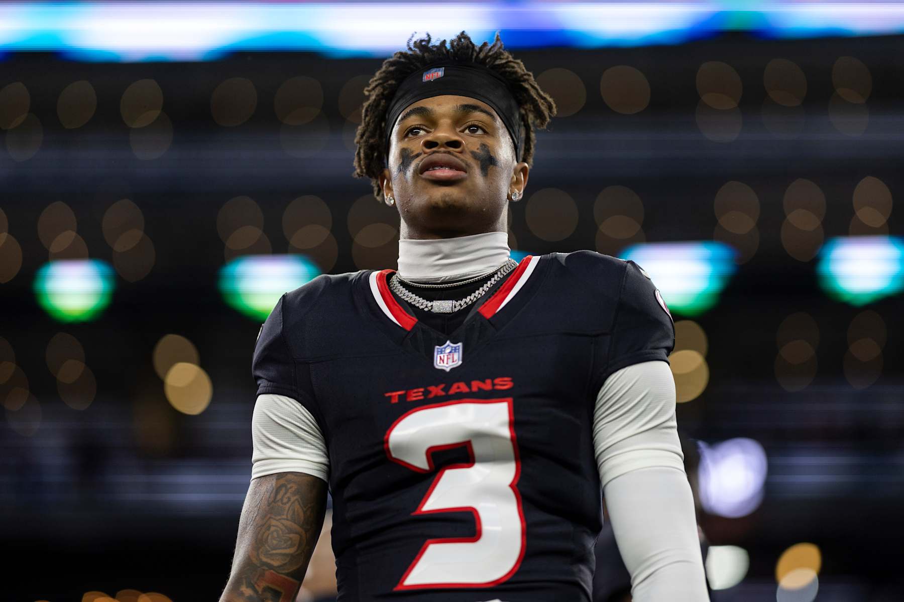 Texans' Tank Dell Posts Message in TikTok Video After Brutal Knee ...