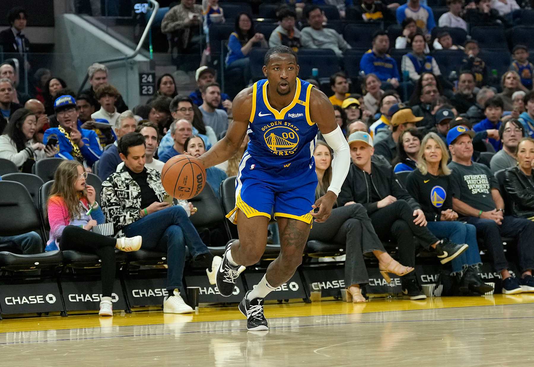 Report: Warriors' Jonathan Kuminga Out at Least 3 Weeks with Sprained Ankle Injury