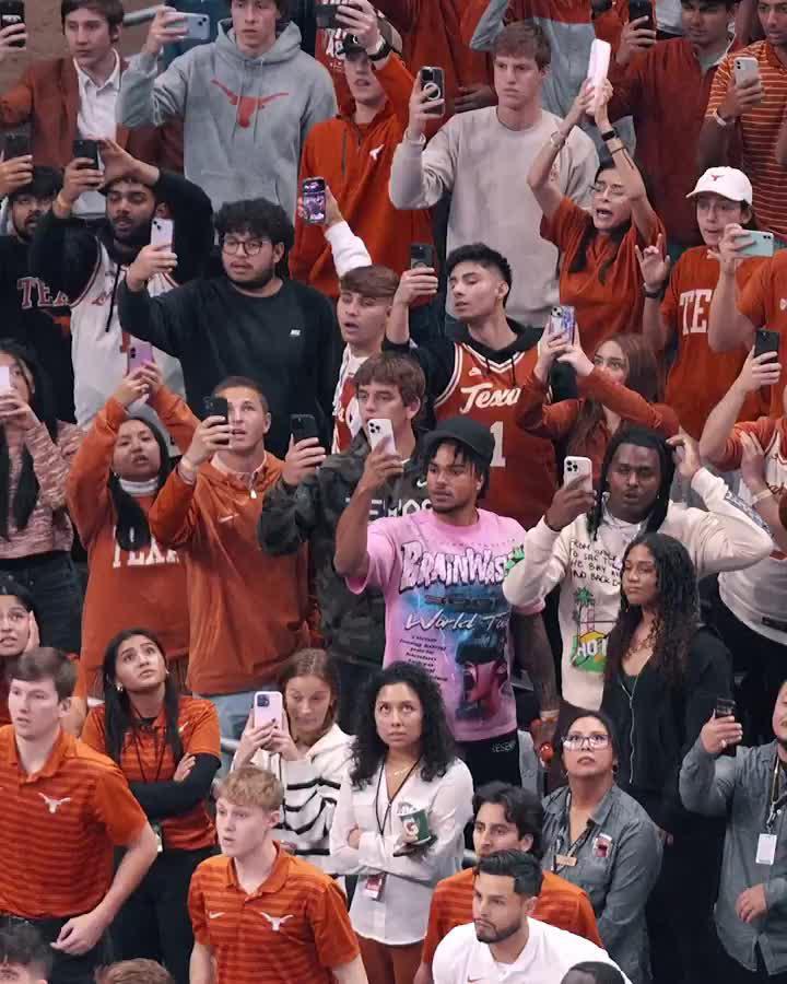 Dale Earnhardt Jr. Takes Selfie with Statue of Father at Daytona 500 ...