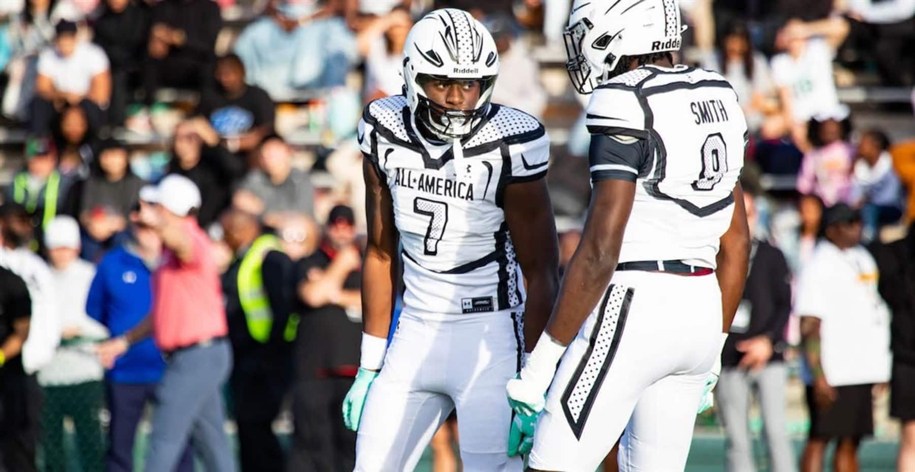 Ranking the Top 25 Players in the 2026 CFB Recruiting Class