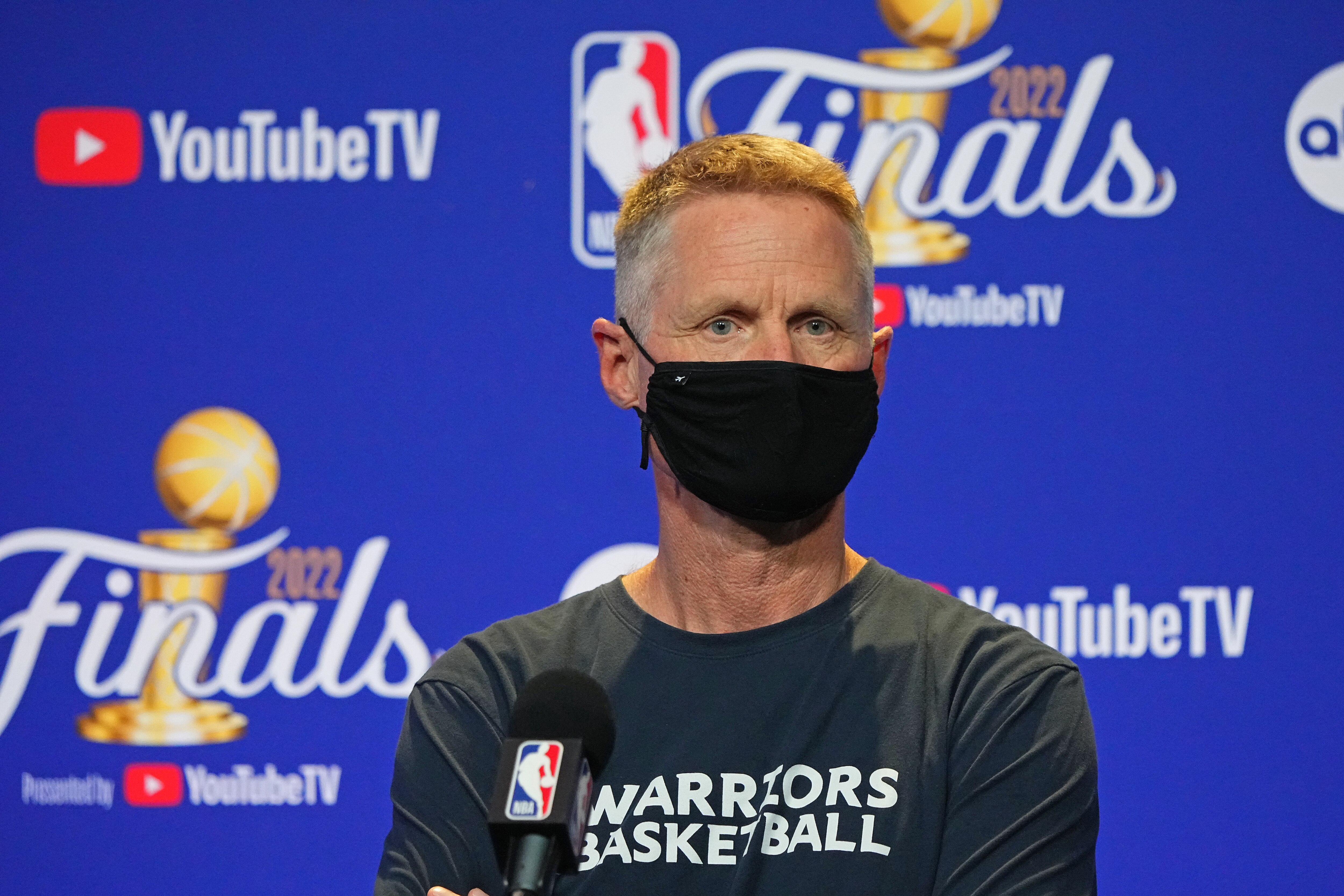 Kerr賽後首先稱讚綠軍在末節的表現，再承認輸掉第一場會讓球隊狀況變得很困難 | NBA地域 | 籃球地帶 - FanPiece