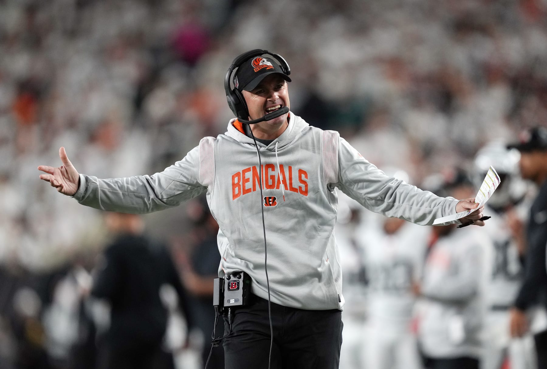 Zac Taylor Game Ball Delivery Footage : r/bengals