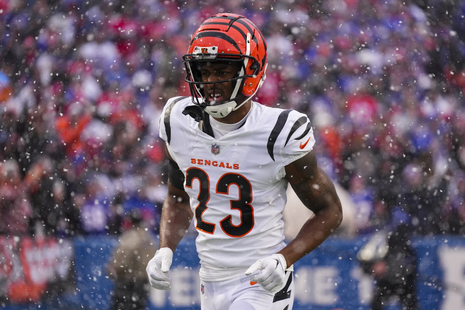 NFL Defensive Players Ready to Become Stars After 2023 Free Agency ...